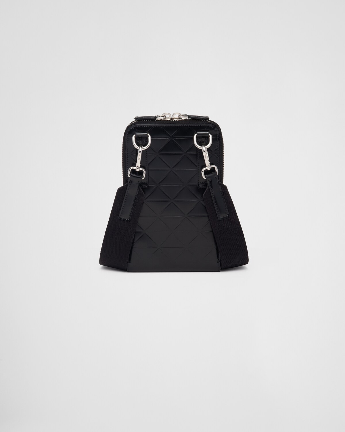 黑色 亮面皮革手机包 PRADA