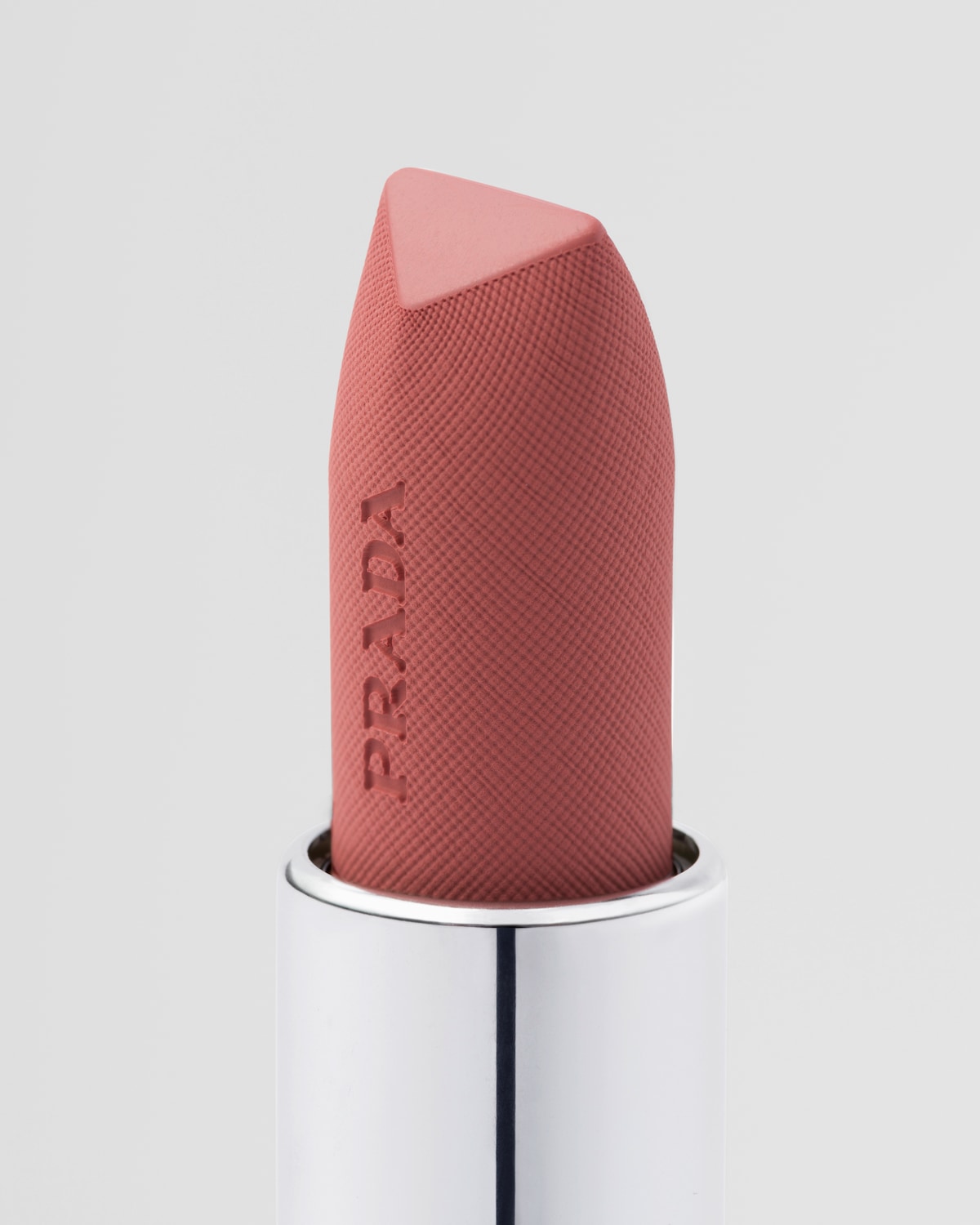 B02 - Quartz Prada Monochrome Hyper Matte Lipstick - B02 - Quartz | PRADA