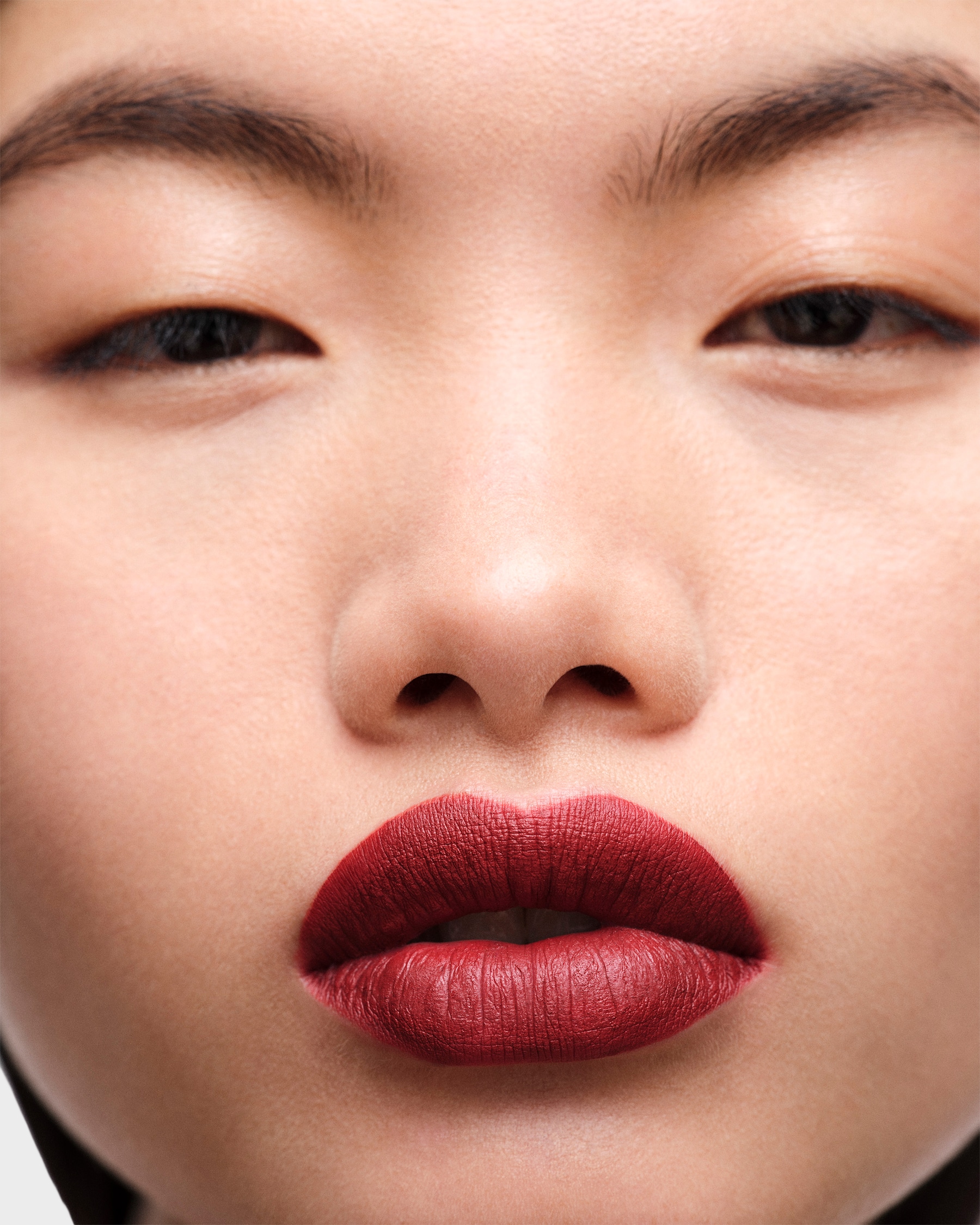 R29 - Pompei Prada Monochrome Hyper Matte Lipstick - R29 - Pompei | PRADA