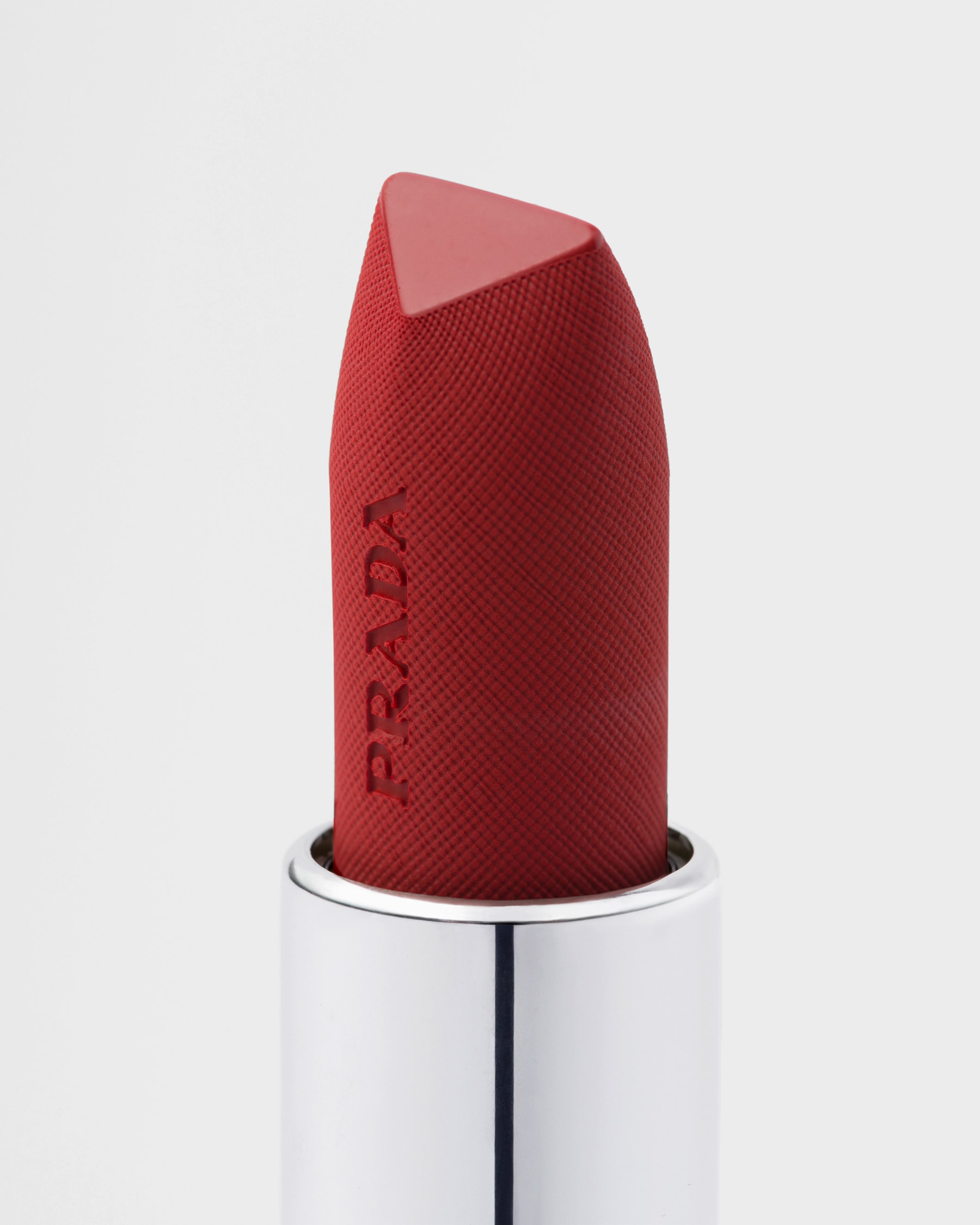 O76 - Amber Prada Monochrome Hyper Matte Lipstick - O76 - Amber | PRADA