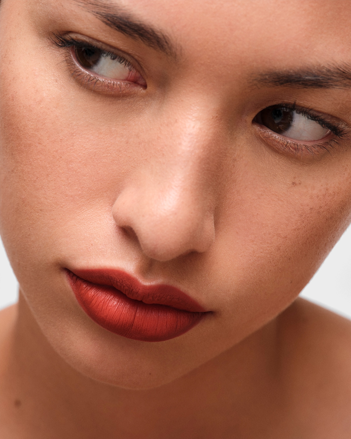 O77 - Arancio Prada Monochrome Hyper Matte Lipstick - O77 - Arancio | PRADA