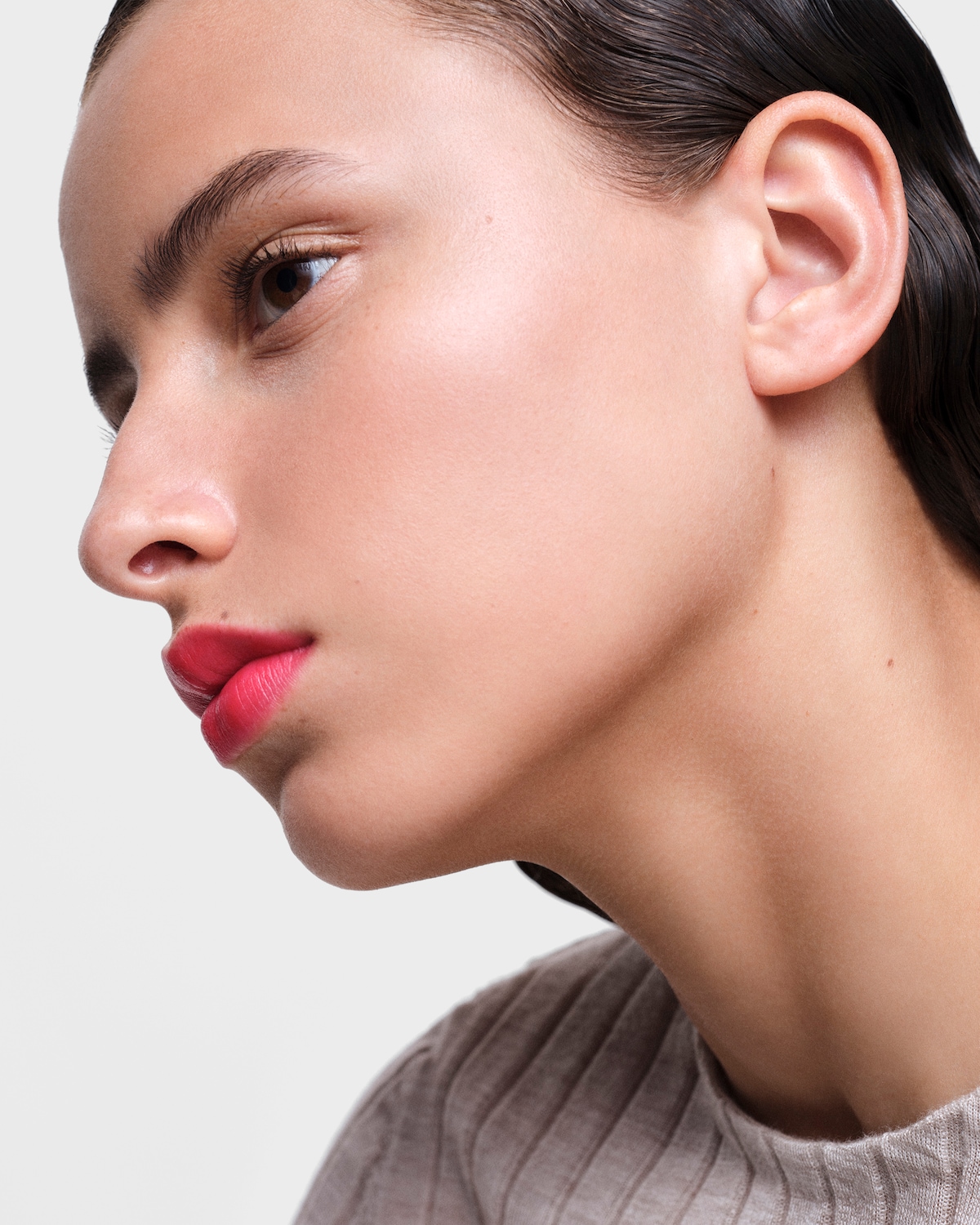 R128 - Granato Prada Monochrome Soft Matte Lipstick - R128 - Granato ...