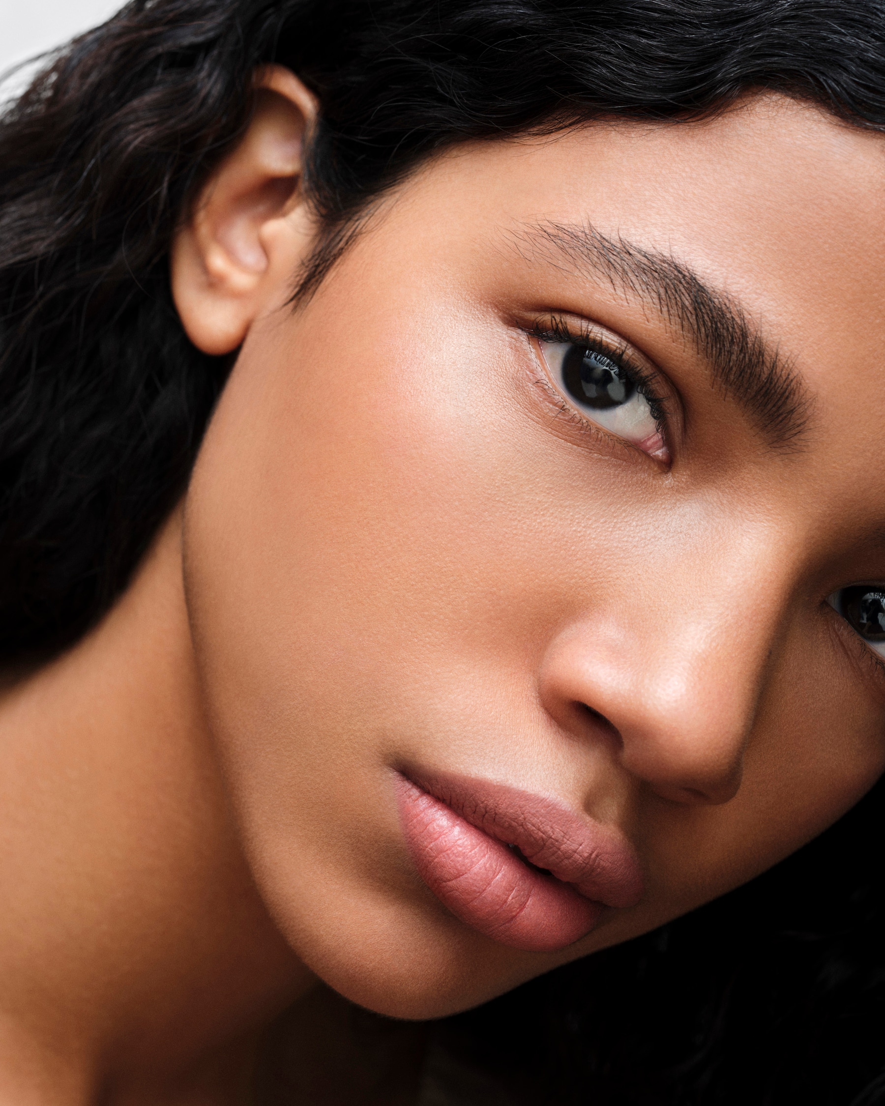 P159 - Nudo Prada Monochrome Soft Matte Lipstick - P159 - Nudo | PRADA