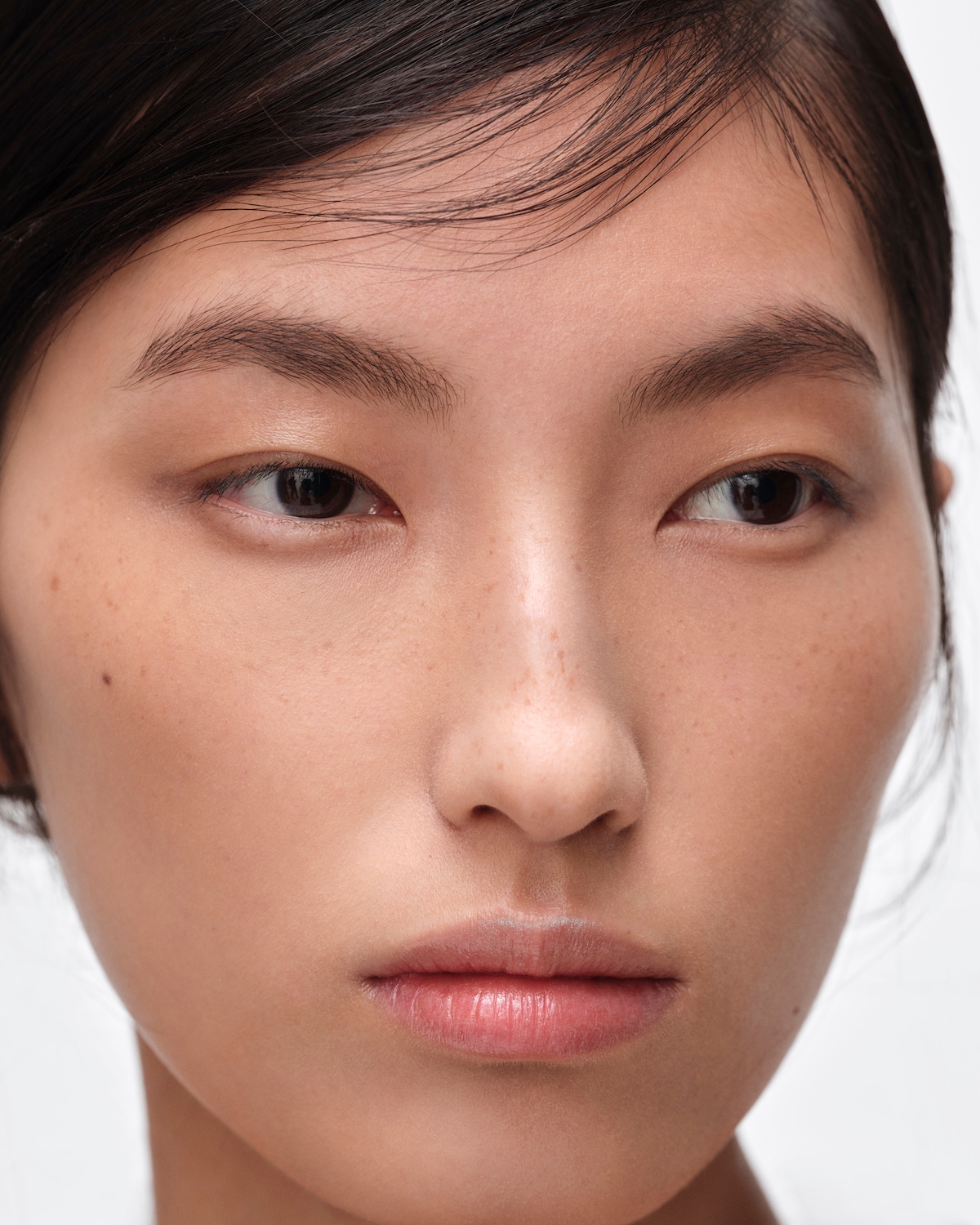 White Prada Light Glowing Lipcolor - White | PRADA