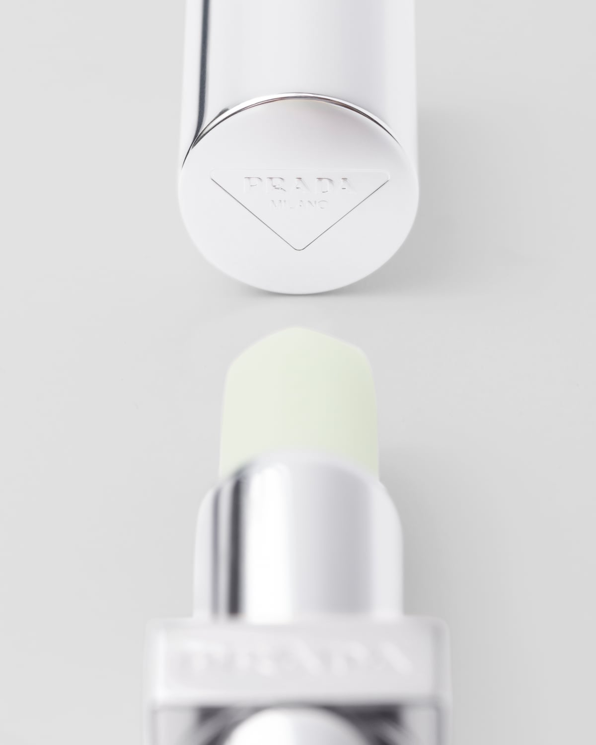 U000 - Universal Prada Lip Balm - U000 - Universal | PRADA