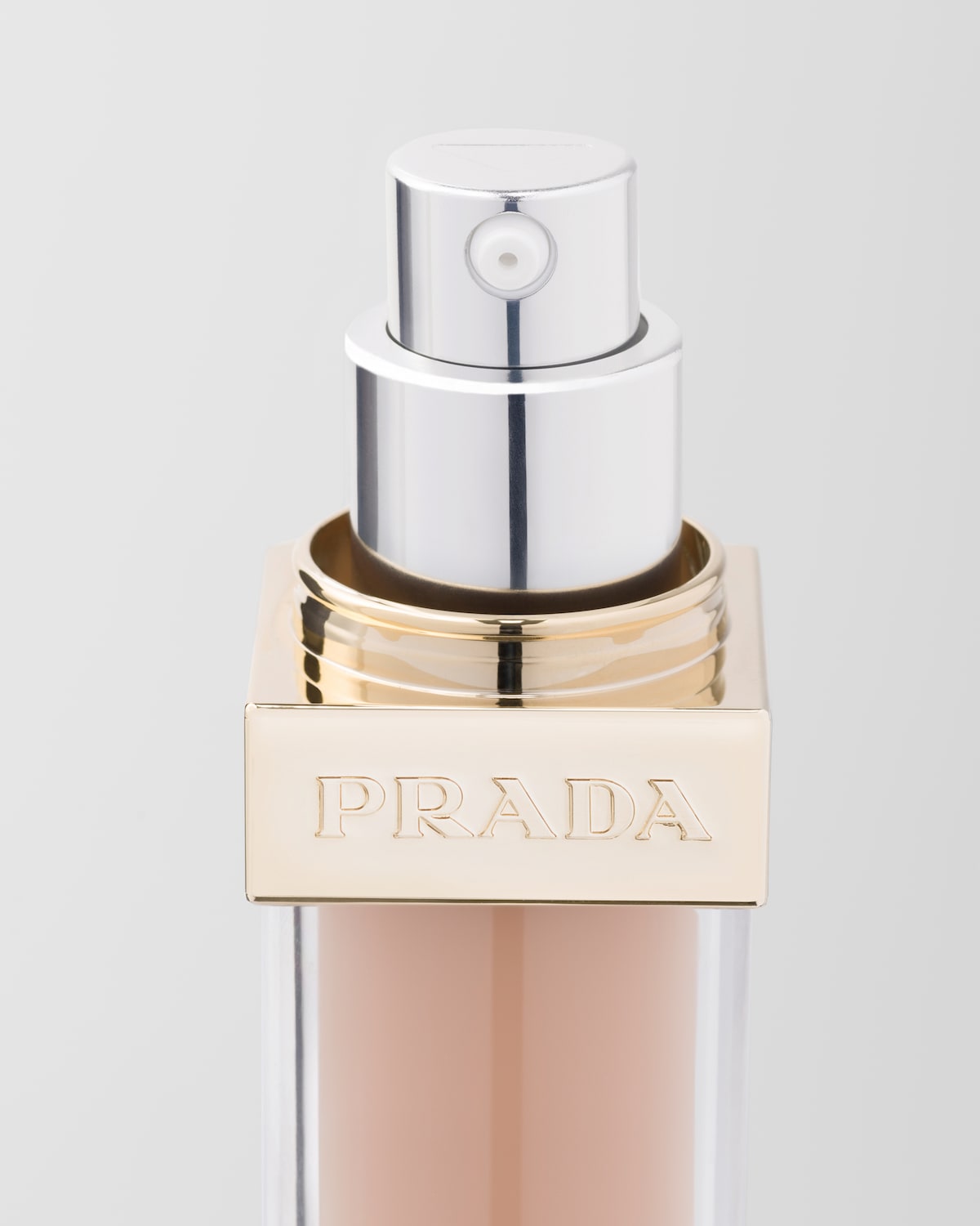 Ln25 - Light Neutral Prada Reveal Skin Optimizing Foundation - Ln25 - Light Neutral | PRADA