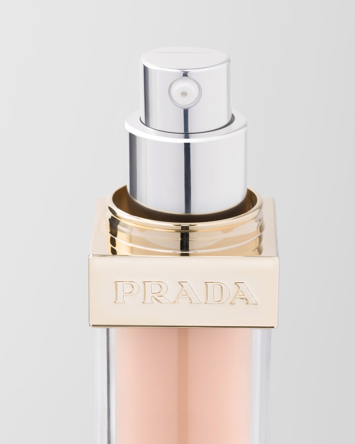 Lc10 - Light Cool Prada Reveal Skin Optimizing Foundation - Lc10 ...