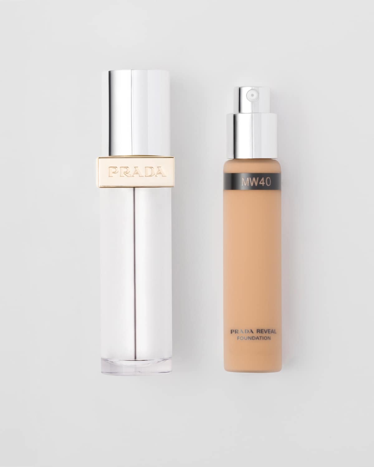 Mw40 - Medium Warm Prada Reveal Skin Optimizing Foundation Refill ...