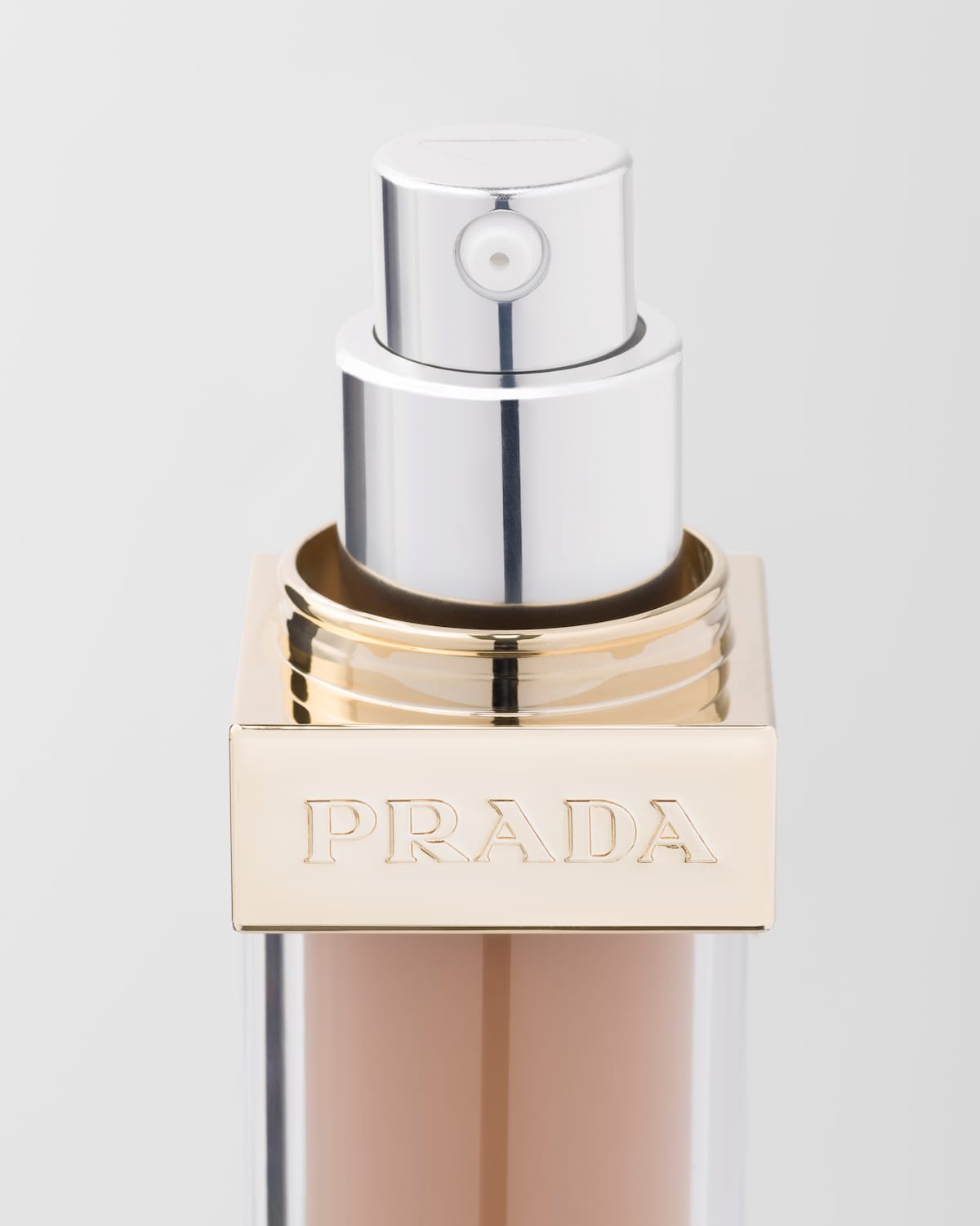 Mw45 - Medium Warm Prada Reveal Skin Optimizing Foundation - Mw45 - Medium Warm | PRADA