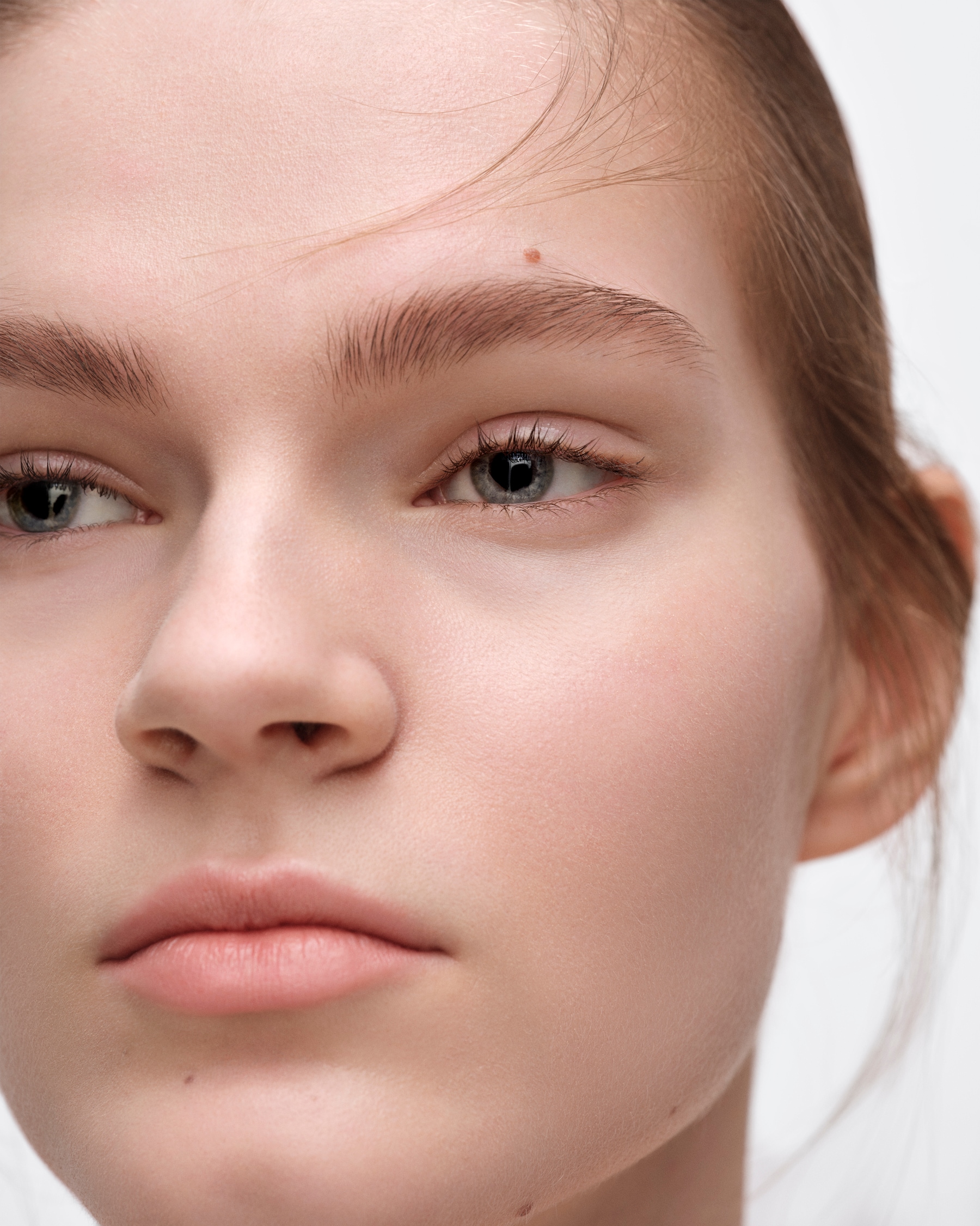 Prada Reveal Mesh Cushion Foundation - Ln25 - Light Neutral Ln25 -라이트 ...