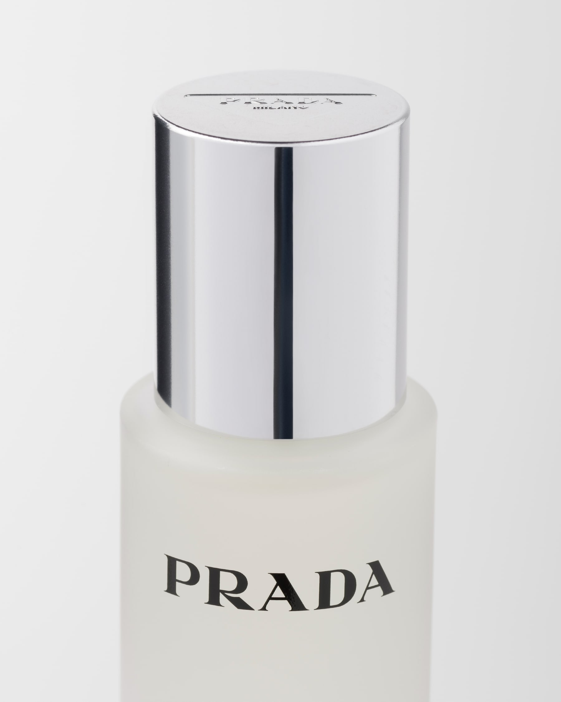 Neutri Prada Augmented Skin - The Essence | PRADA