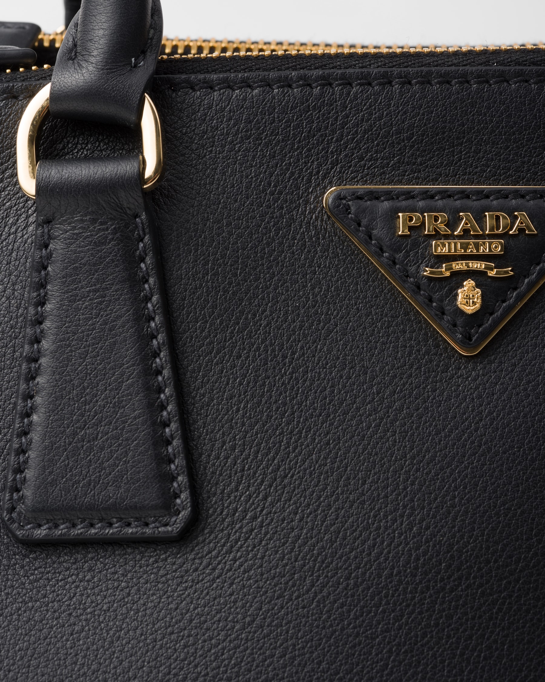 Black Large Prada Galleria Leather Bag | PRADA