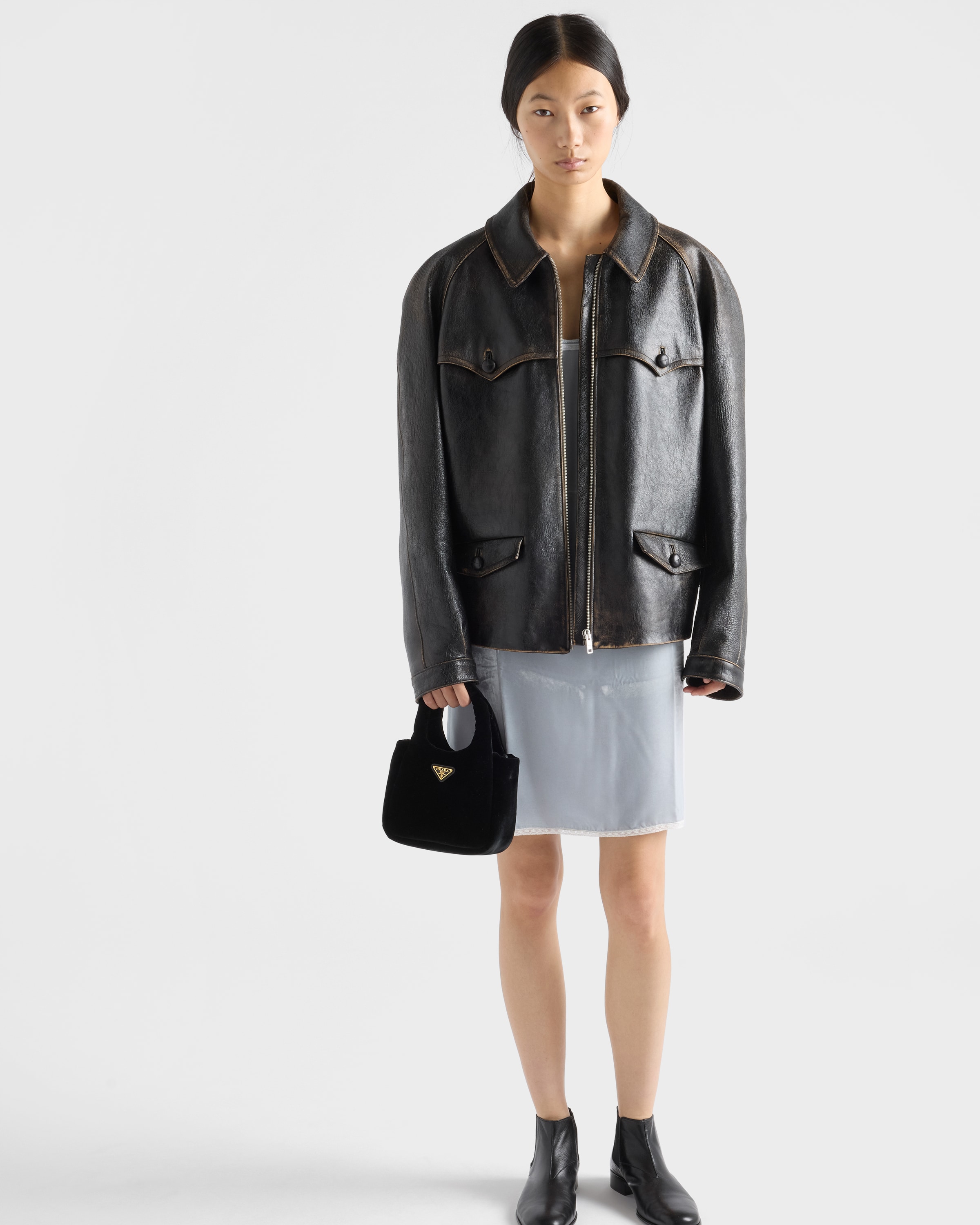 ブラック パデッドベルベット ミニハンドバッグ | PRADA