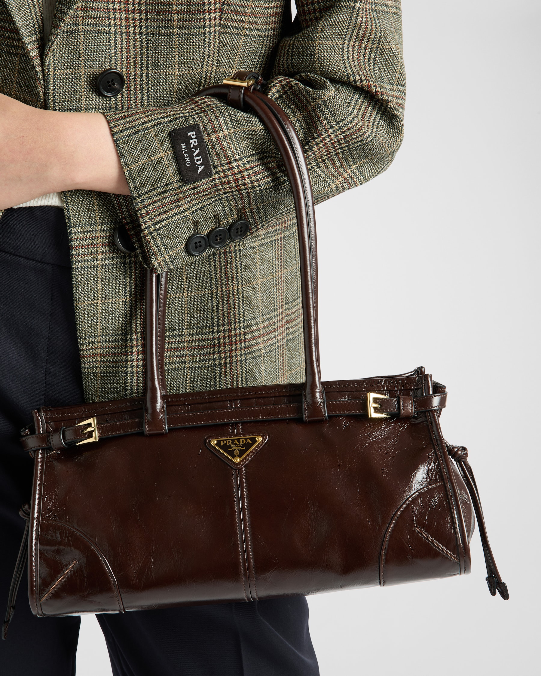 深棕色 Prada Bonnie中号皮革手袋 | PRADA