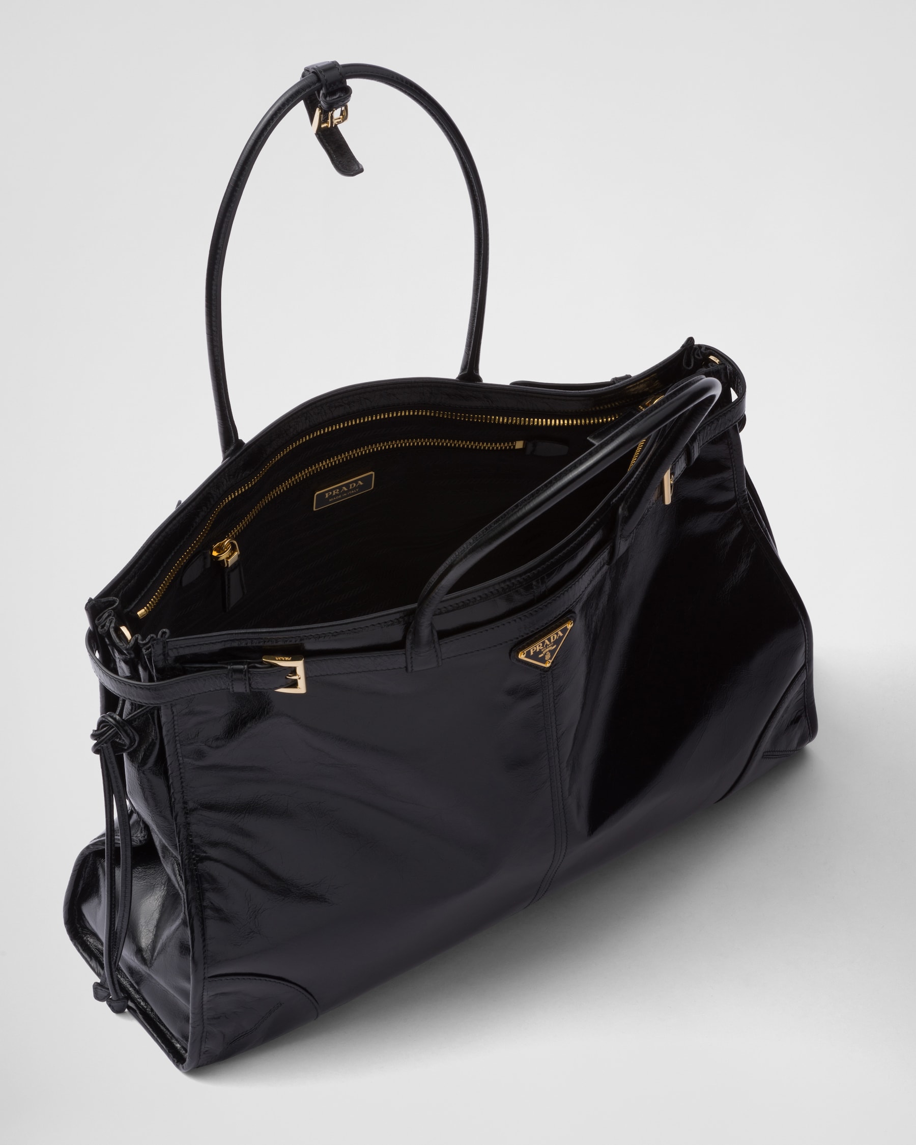Black Extra Large Leather Handbag | PRADA