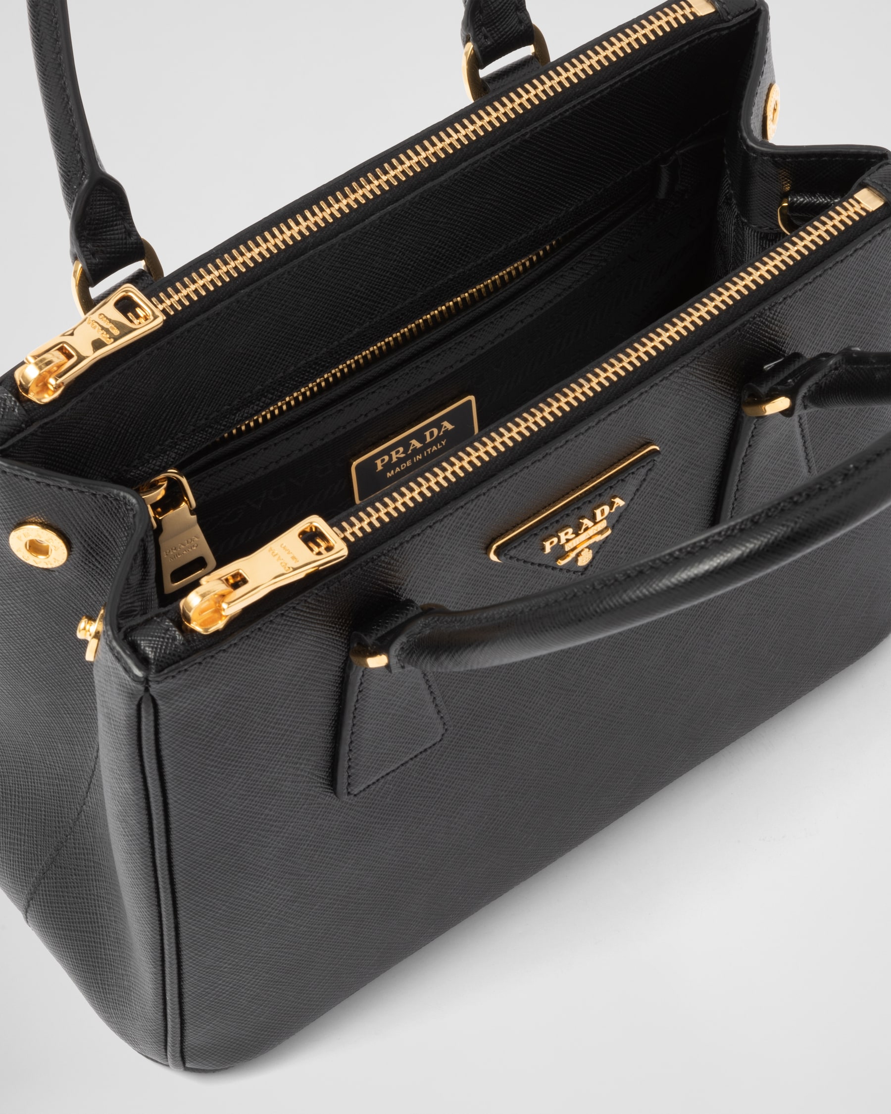 Bolsa Prada Galleria Pequena Couro Saffiano Preto | PRADA