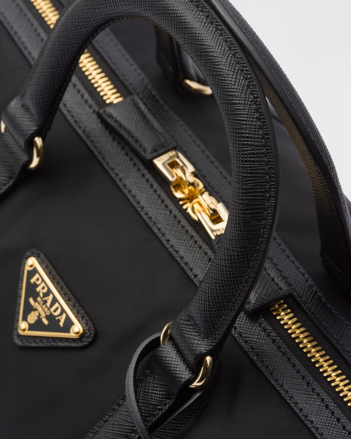 Black Prada Re-edition 1978 Medium Re-nylon And Saffiano Leather Top ...