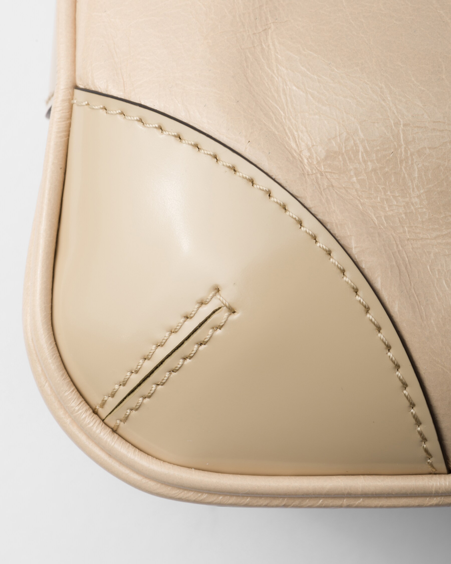 Travertine Prada Re-edition 2002 Small Leather Shoulder Bag | PRADA