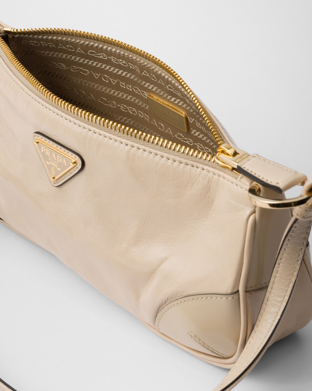 Travertine Prada Re-edition 2002 Small Leather Shoulder Bag | PRADA