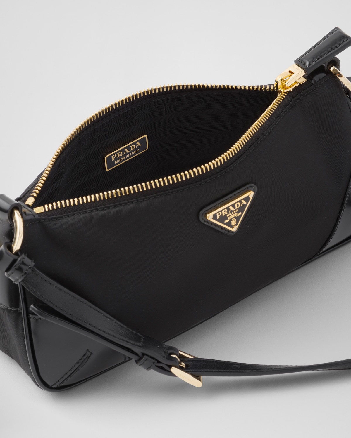 Black Re-edition 2002 Re-nylon And Brushed Leather Shoulder Bag | PRADA