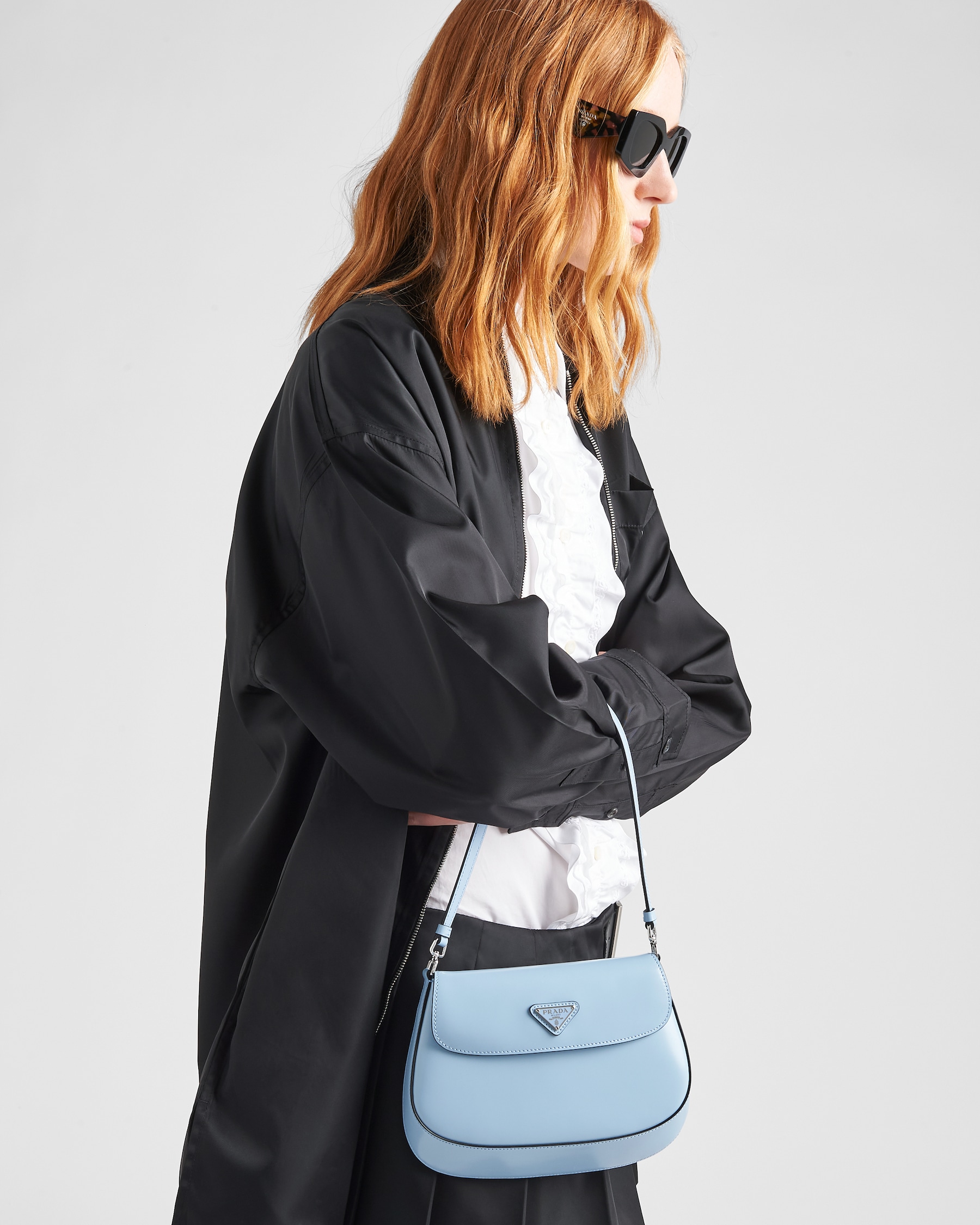 天蓝色 Prada Cleo 亮面皮革翻盖式单肩包 | PRADA