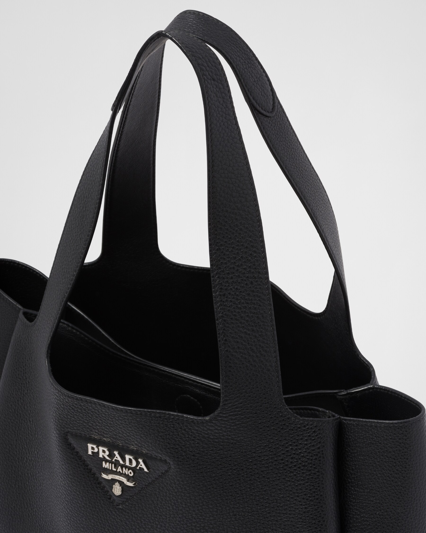 Black Leather Tote | PRADA
