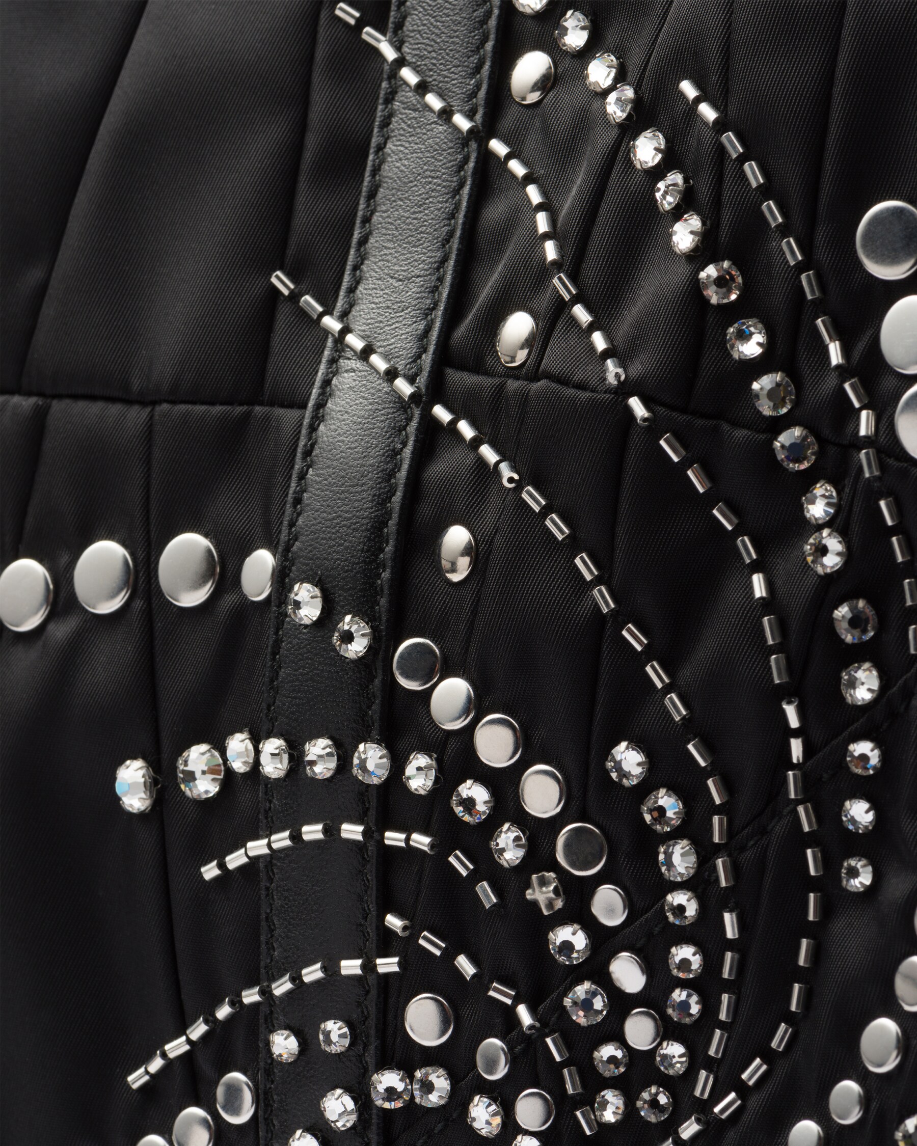 Black Large Re-nylon Patchwork Tote Bag With Embroidery | PRADA