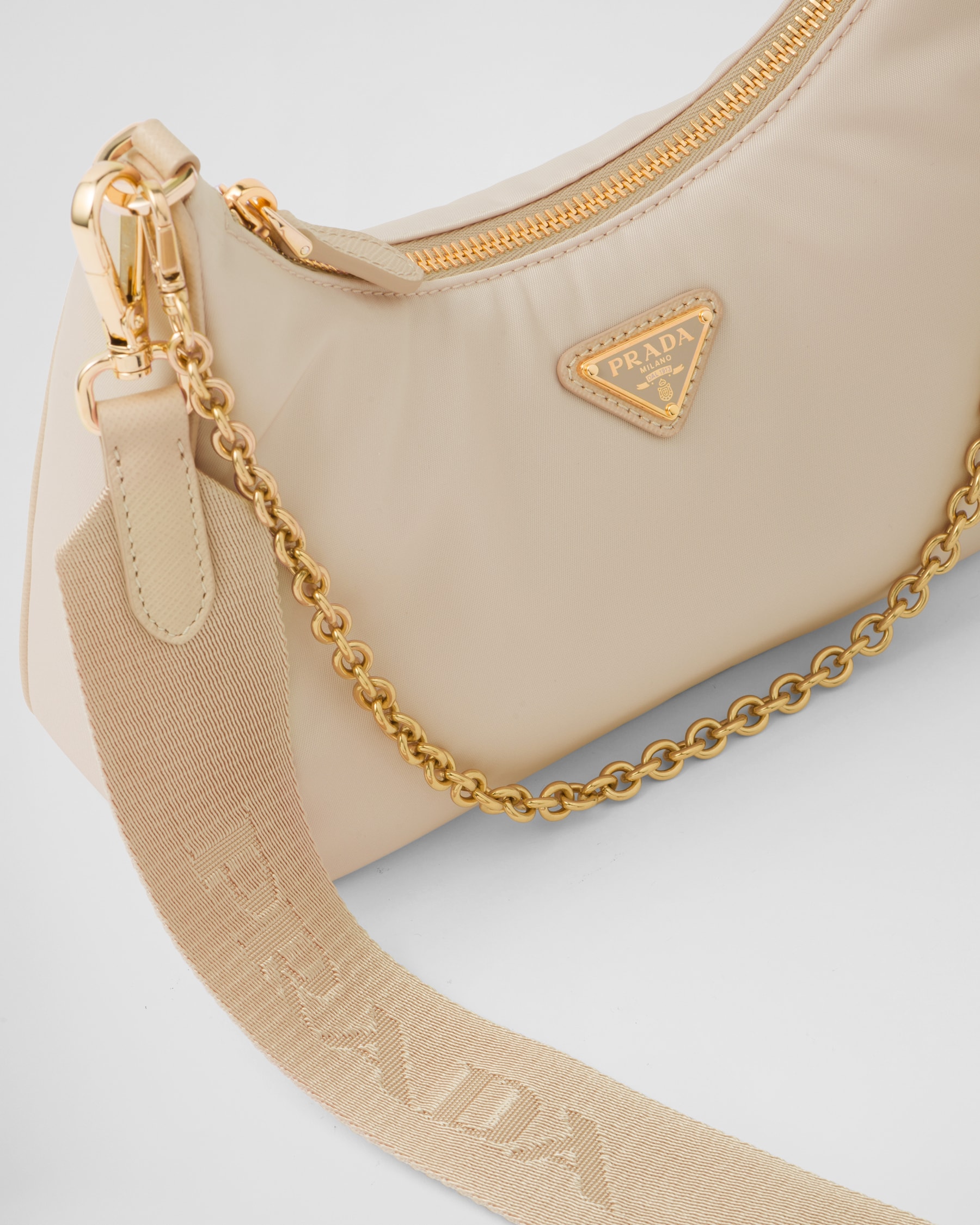 Desert Prada Re-edition 2005 Re-nylon手袋 | PRADA