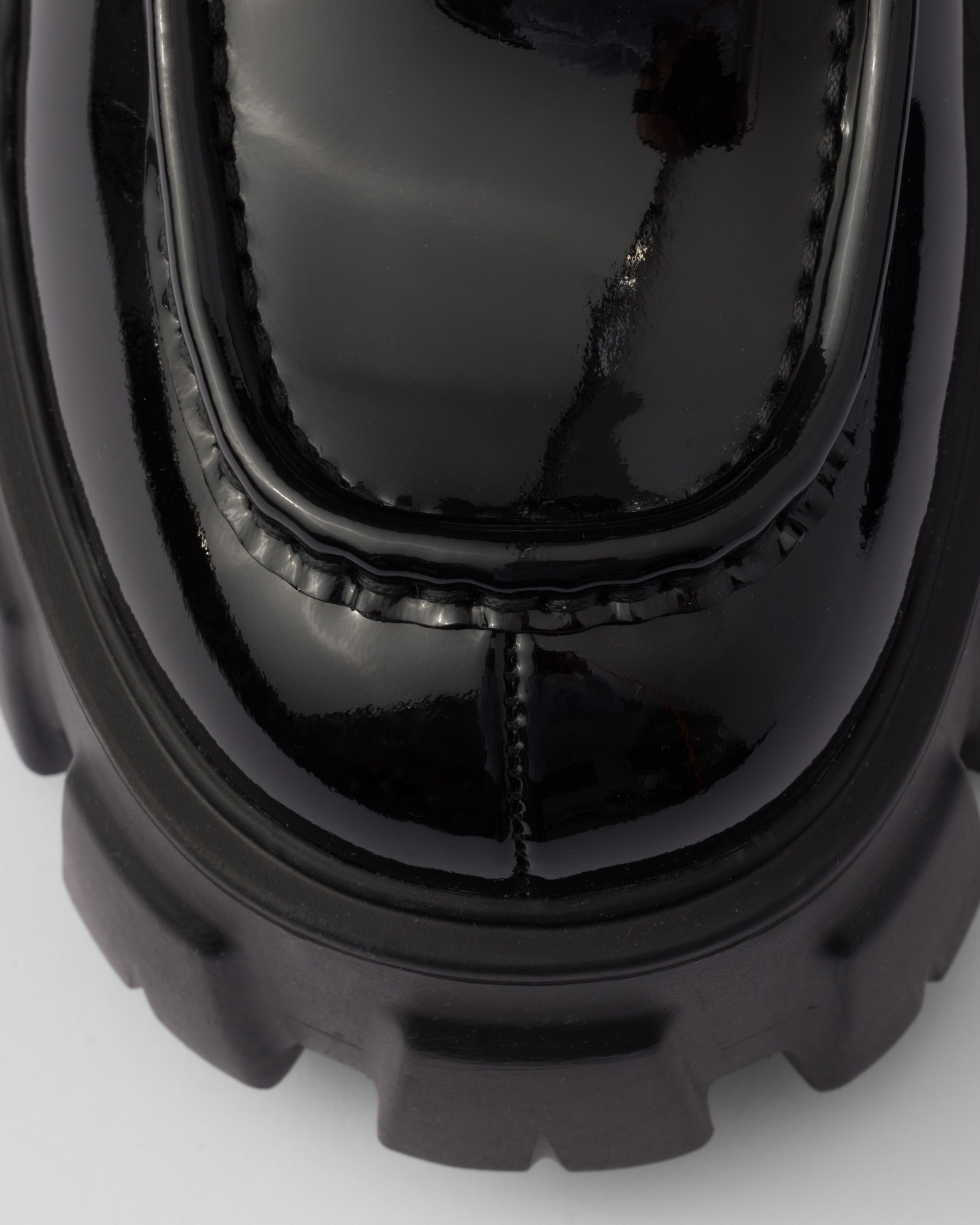 Mocasines De Charol Monolith Negro | PRADA