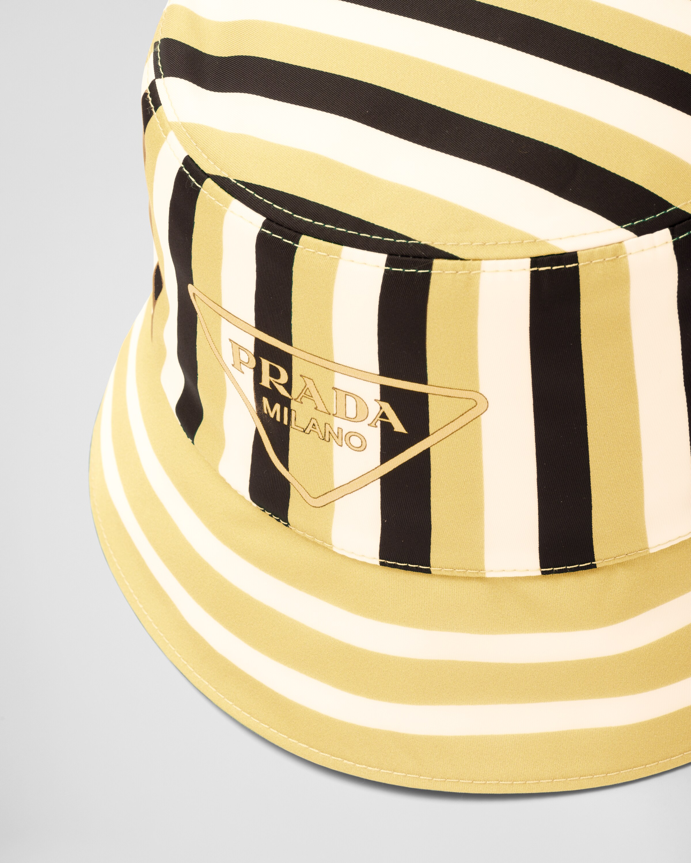 Cappello da pescatore in Re-Nylon stampato Giallo/nero | Prada