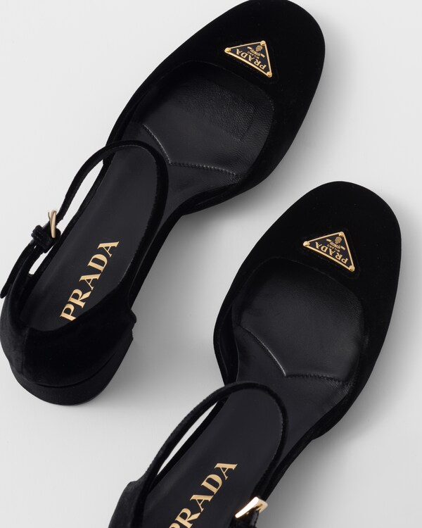 Black Velvet Pumps | PRADA