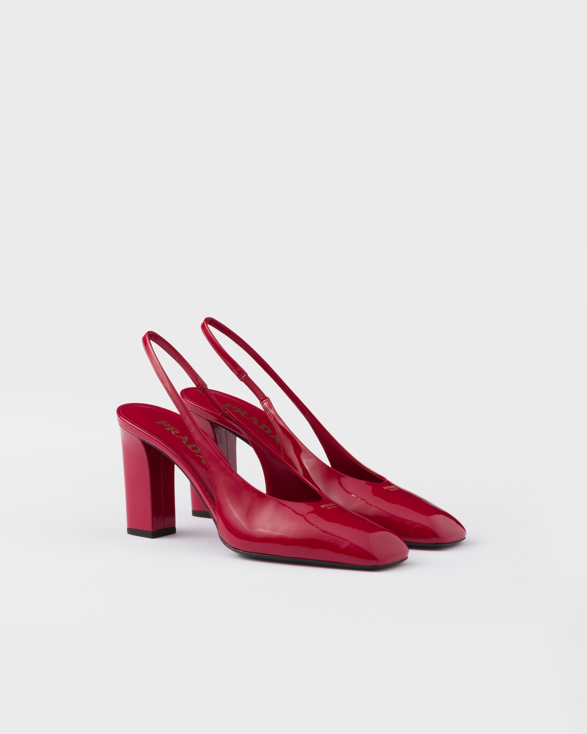 Escarpins à Bride Arrière En Cuir Verni Rouge Cerise | PRADA