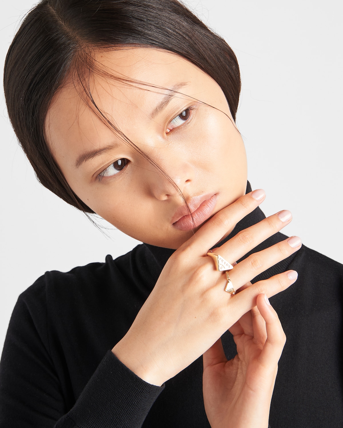 Gold/white Eternal Gold Chain Ring In Yellow Gold With Diamonds | PRADA