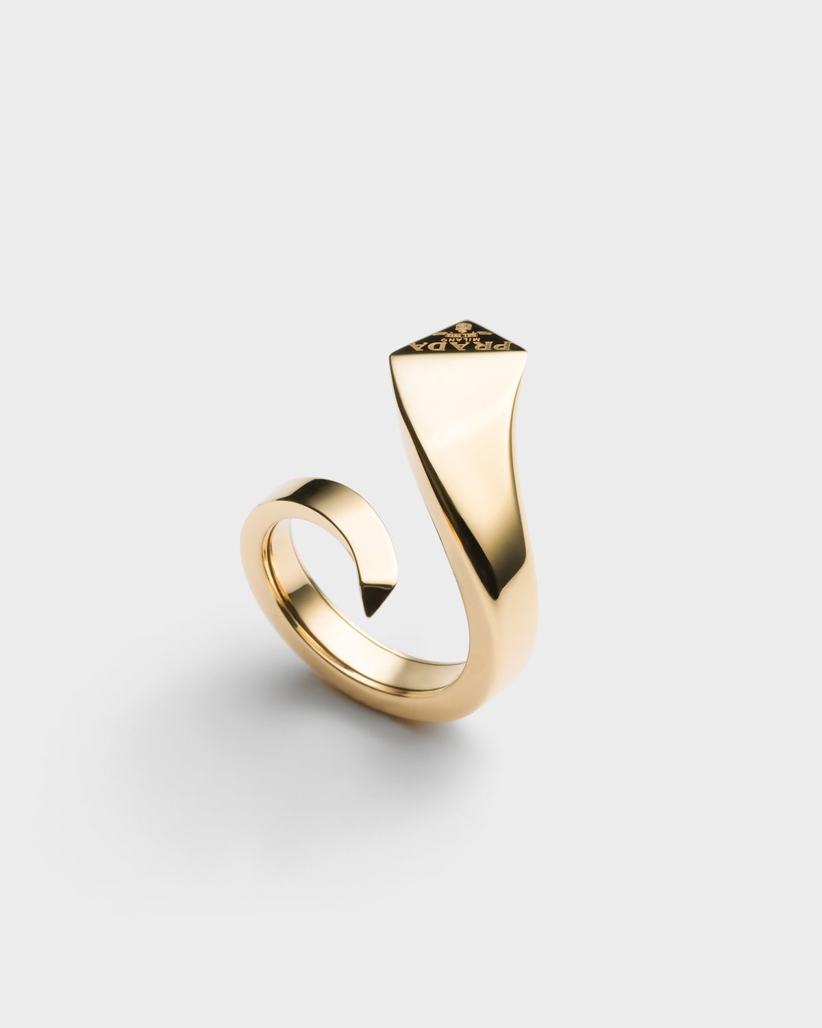 Gold Eternal Gold Snake Ring In Yellow Gold | PRADA
