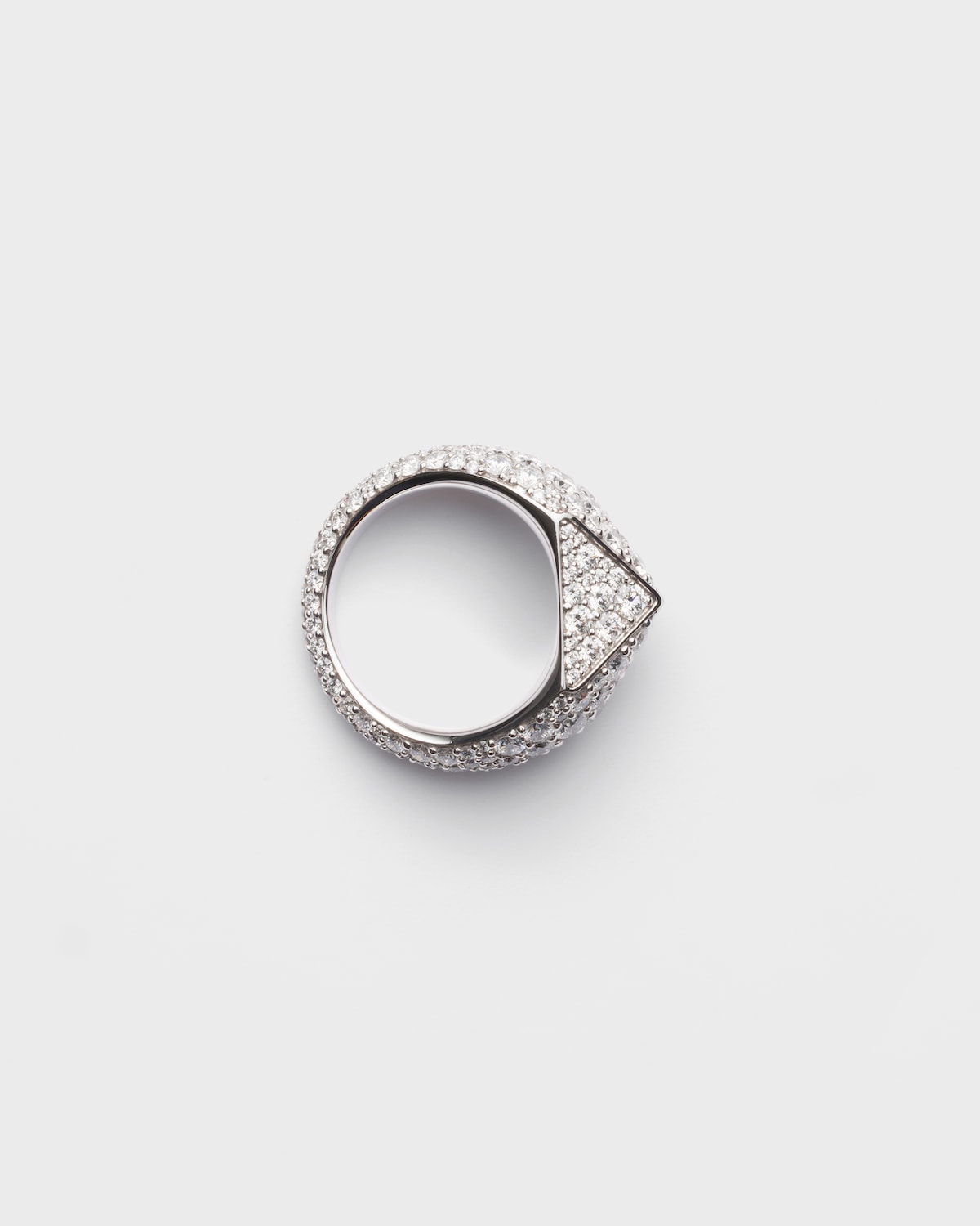 White Gold/ White Eternal Gold Ring In White Gold And Diamonds | PRADA
