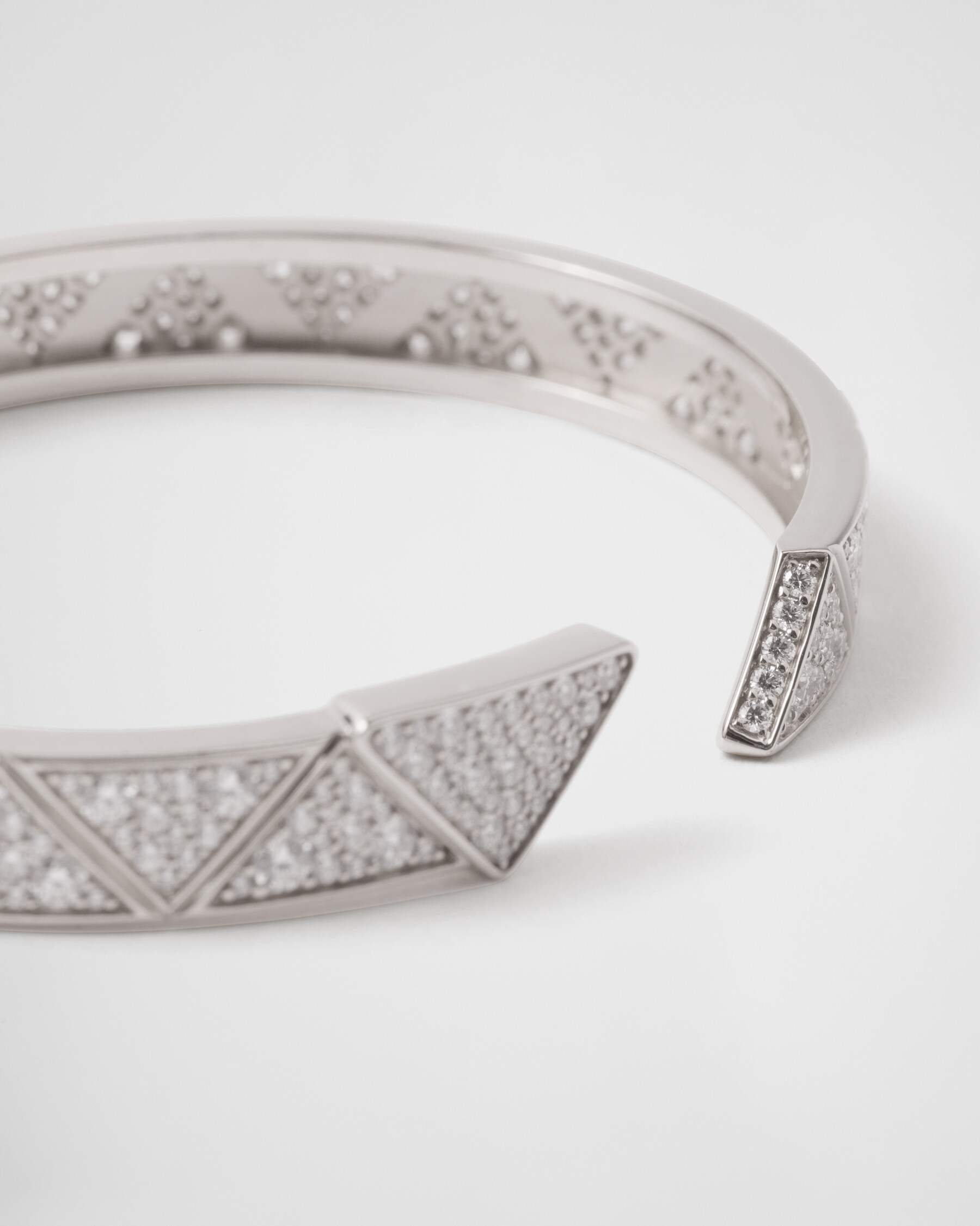 White Gold/ White Eternal Gold Bangle Bracelet In White Gold With Pavé ...