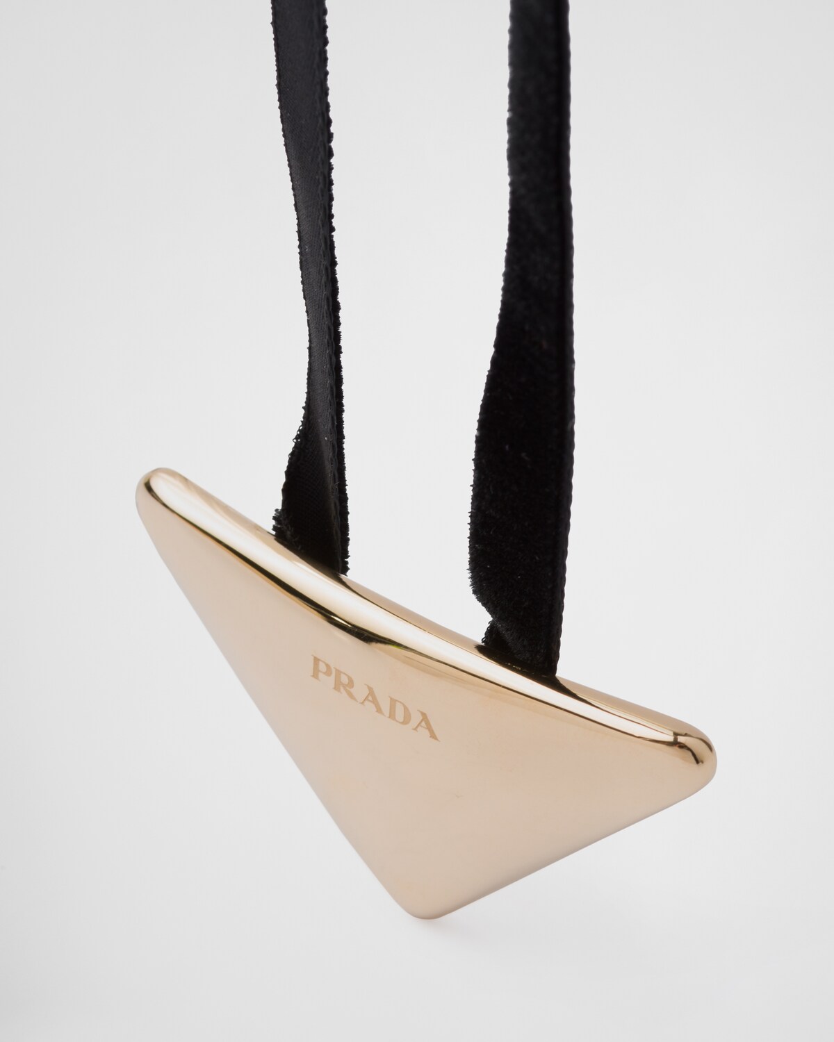 Gold Eternal Gold Choker With Medium Pendant In Yellow Gold | PRADA