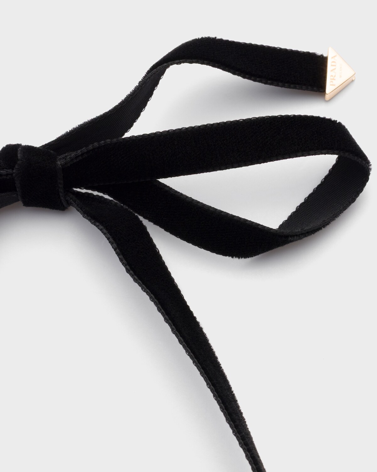 Gold Eternal Gold Choker With Large Pendant In Yellow Gold | PRADA