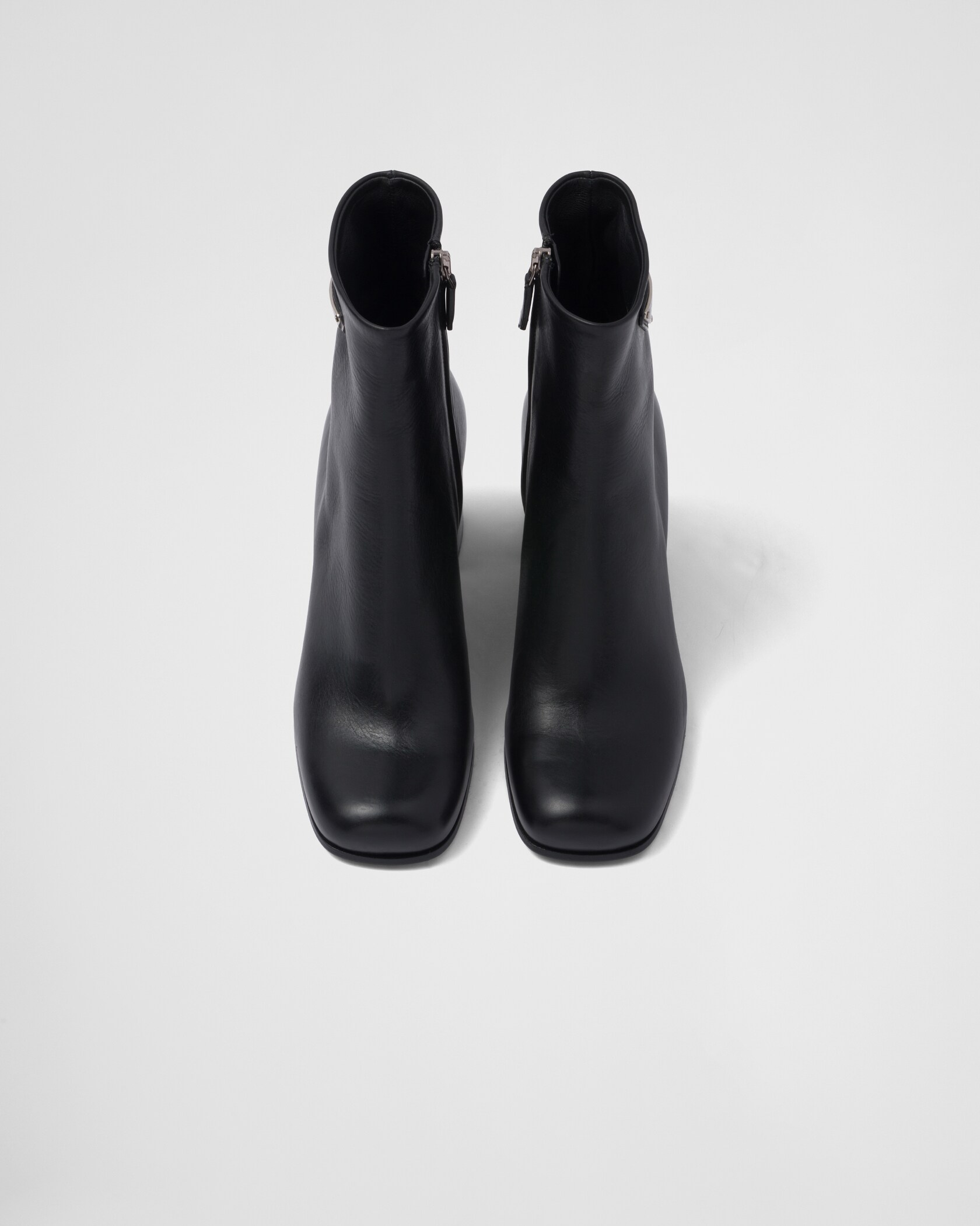 Botines De Piel Negro | PRADA