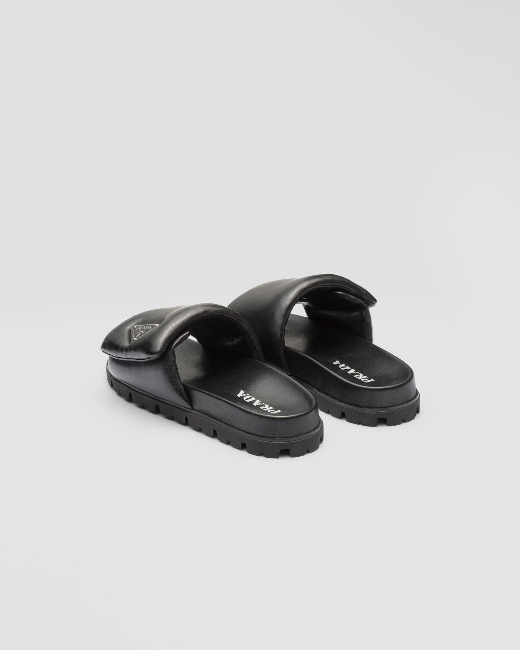 Soft Dolgulu Napa Deri Terlik Black | PRADA