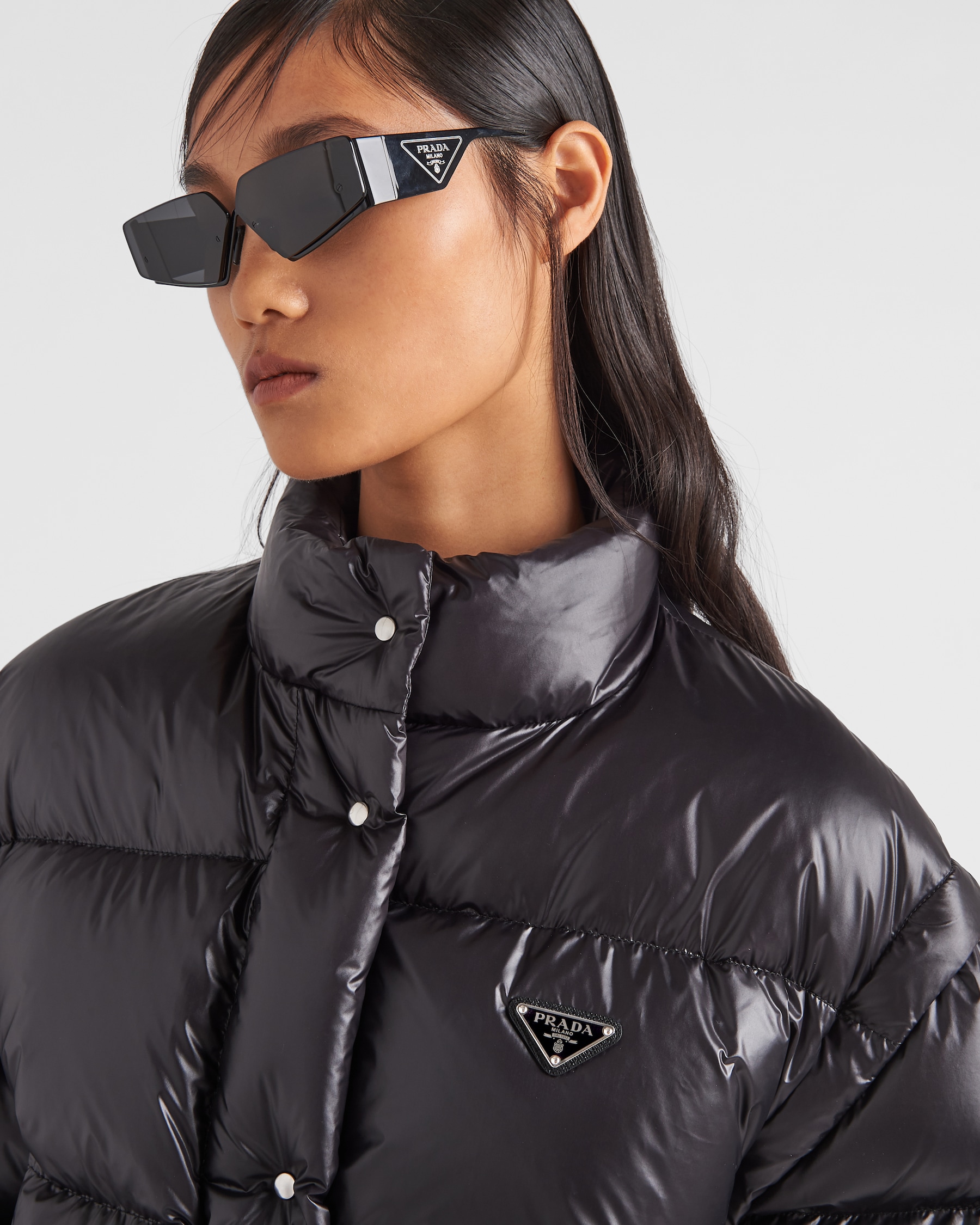 Black Re-nylon Cropped Convertible Down Jacket | PRADA