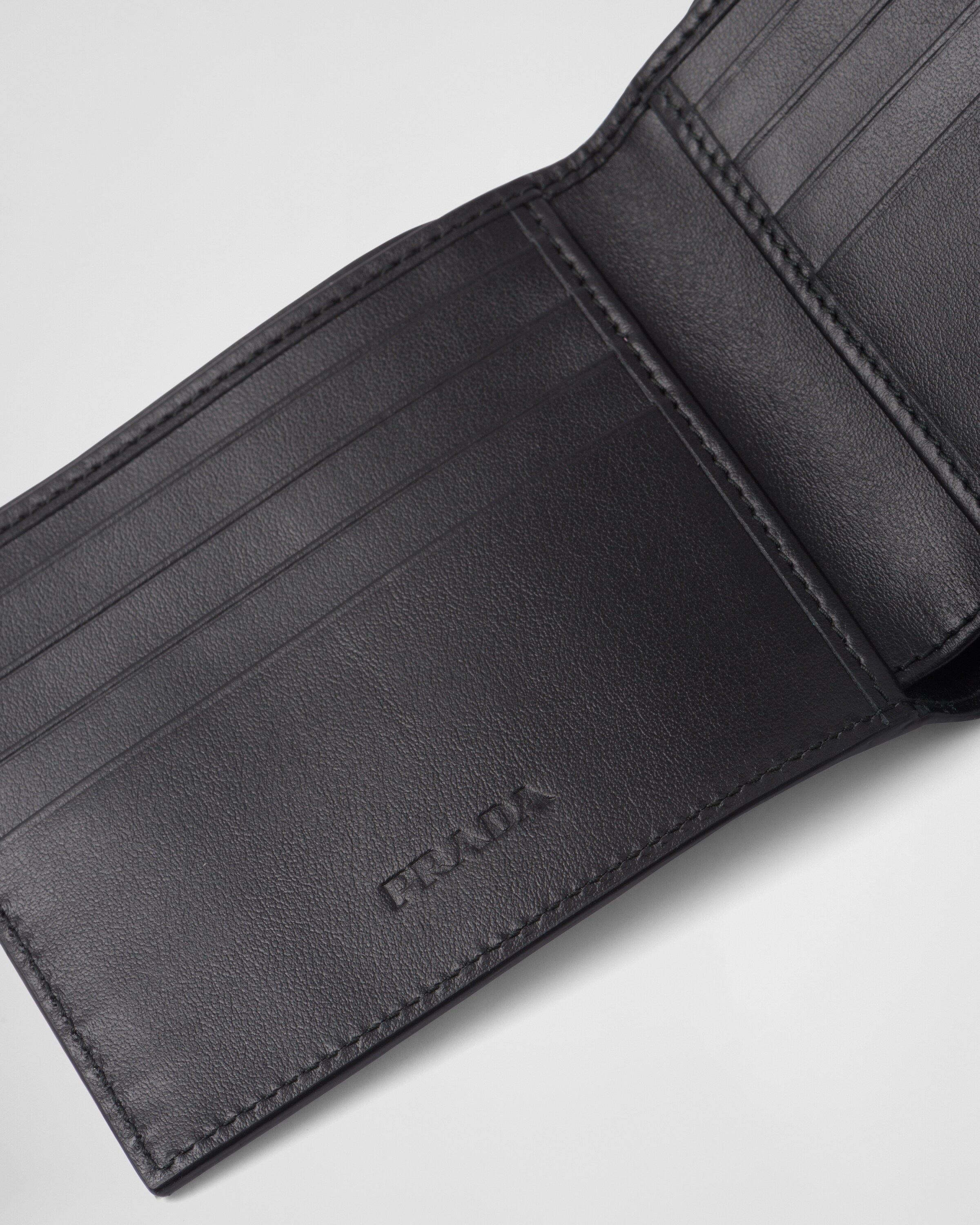 Black Leather wallet | Prada