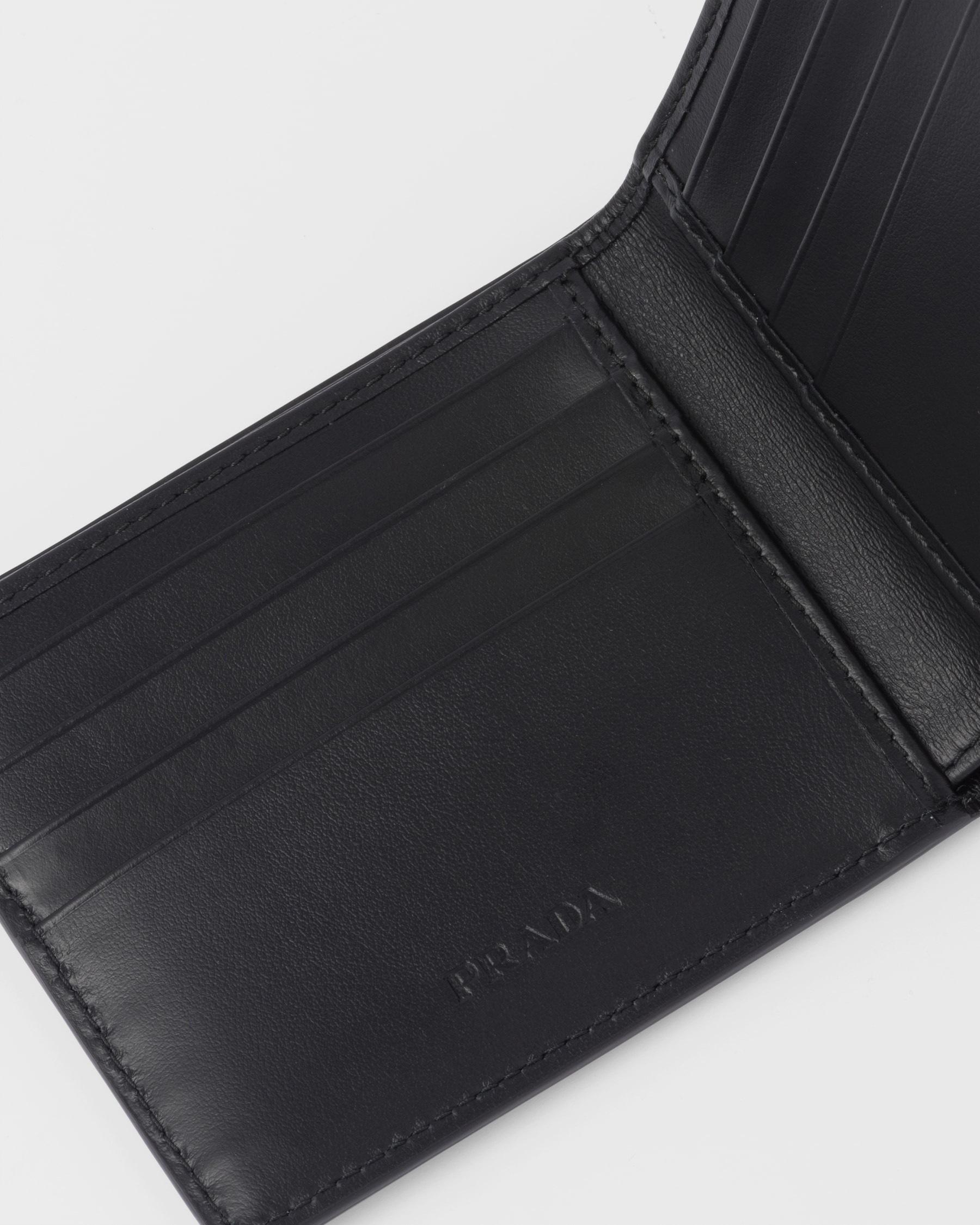 Black Crocodile Leather Wallet | PRADA