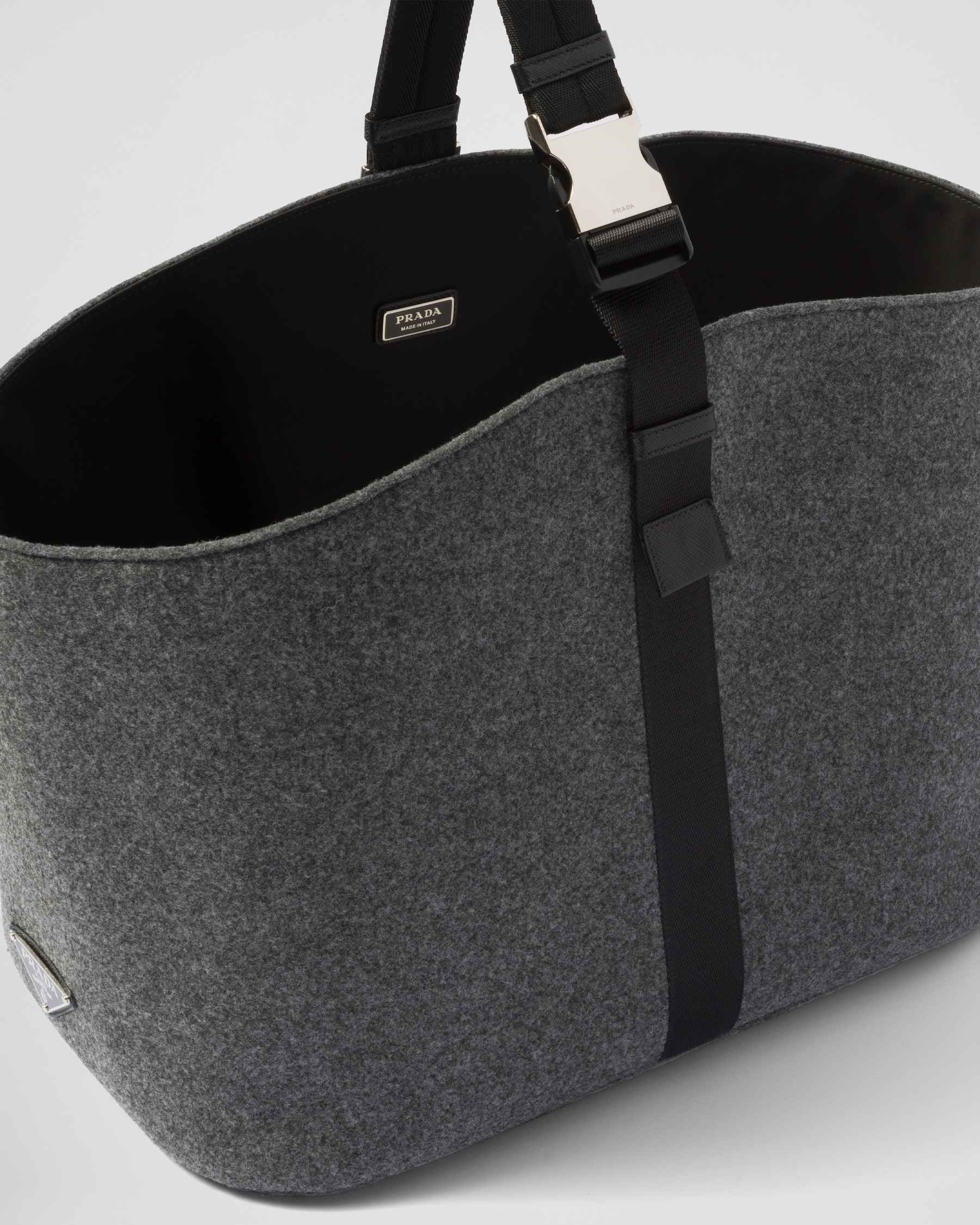 Anthracite Gray Felt Log Carrier | PRADA