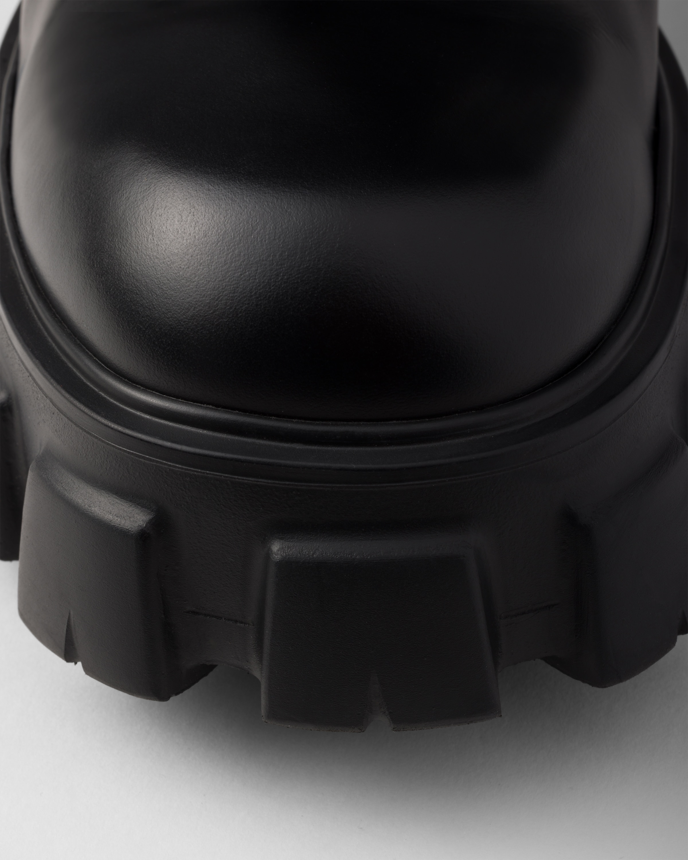 Bota Monolith Em Couro Escovado E Nylon Preto | PRADA