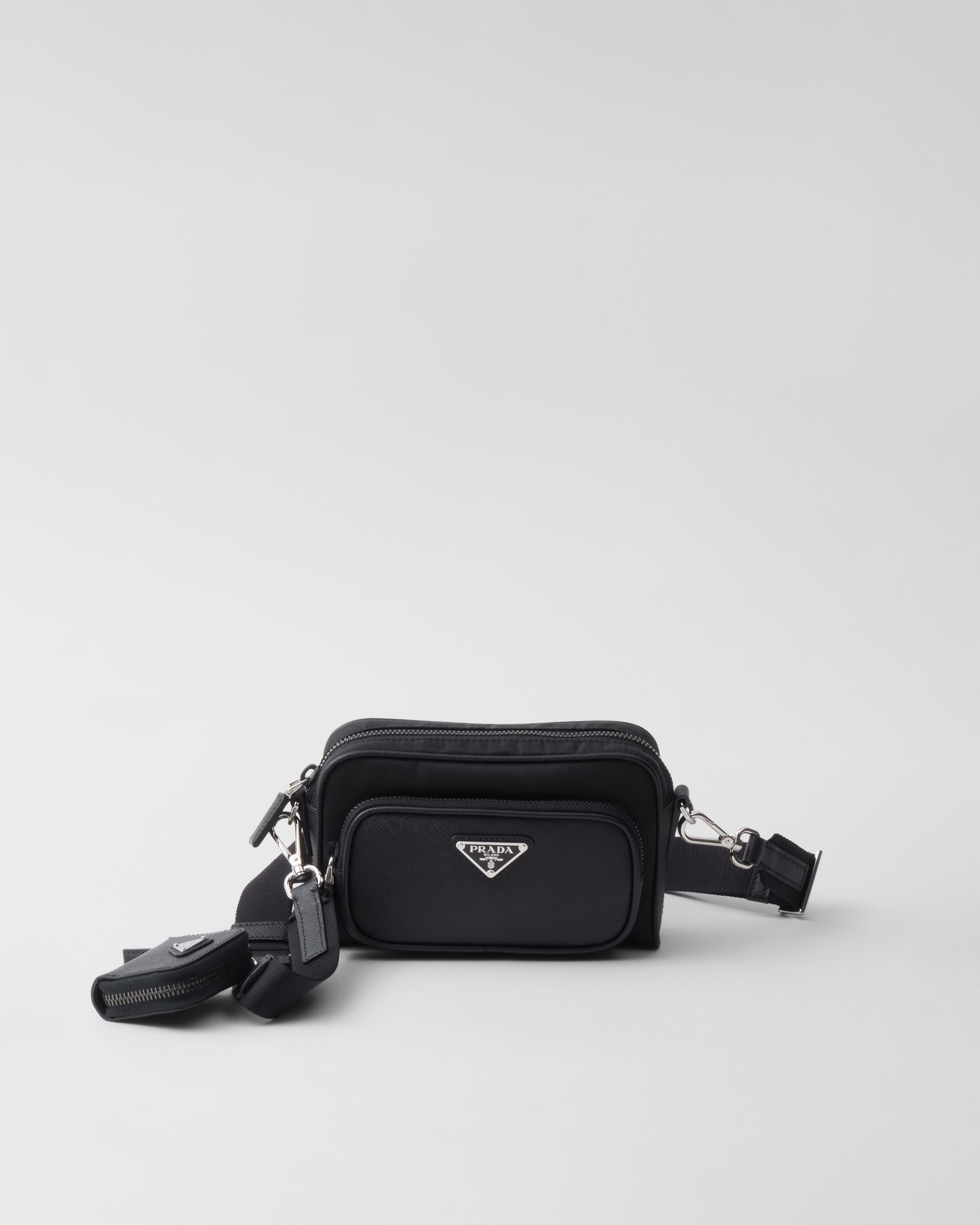 PRADA男士手袋及包款 - PRADA HK普拉達香港官網