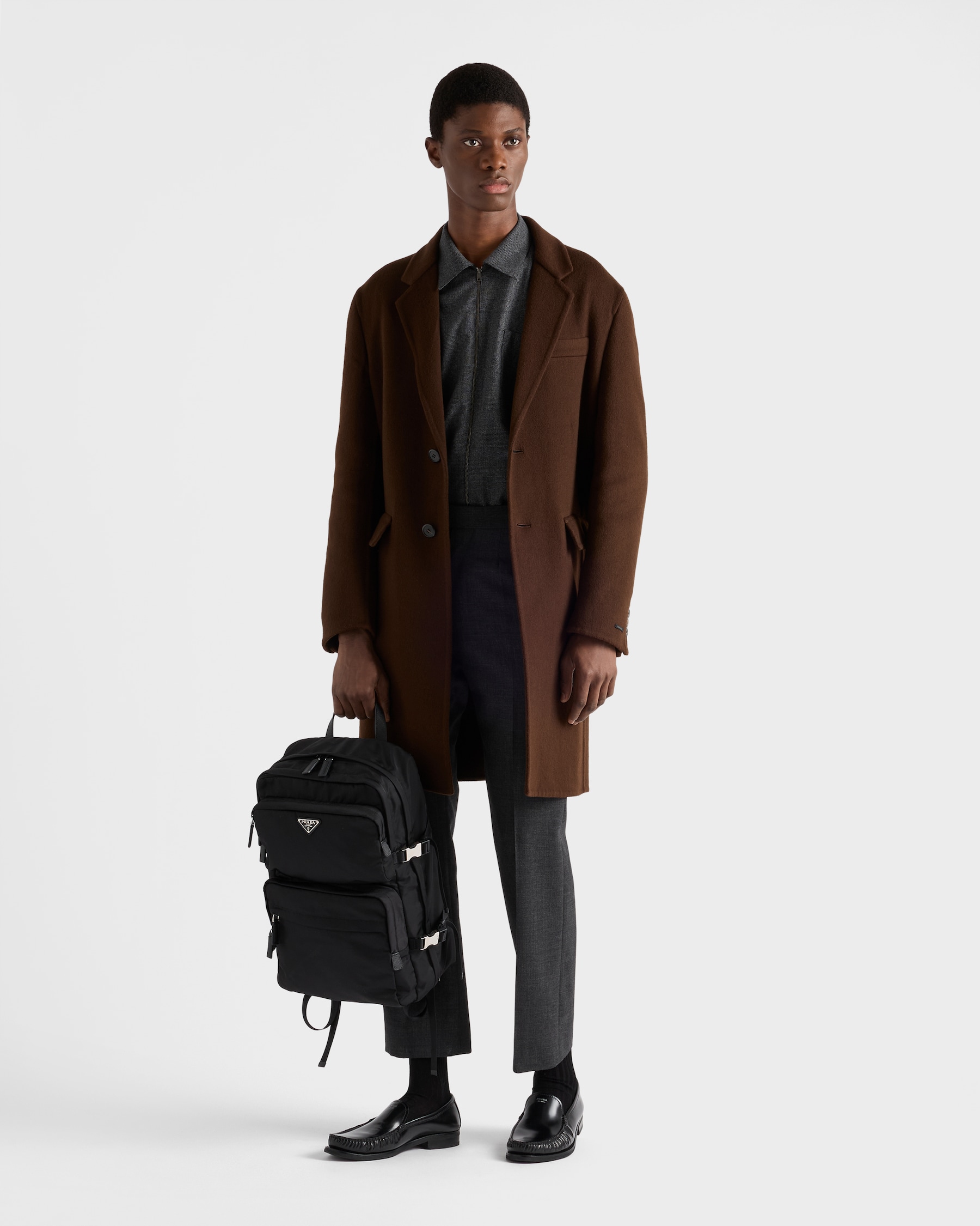 黑色 Re-nylon与saffiano皮革背包 | PRADA