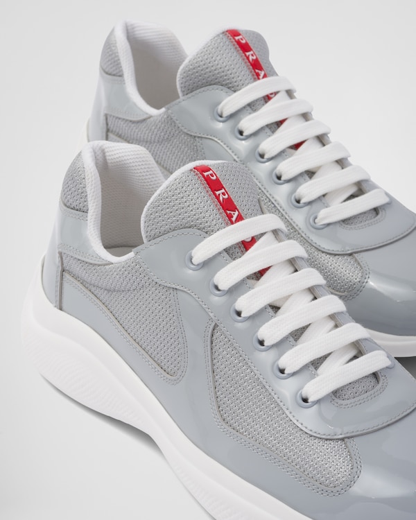Sneakers Prada America’s Cup En Cuir Verni Et Tissu Technique Bleu Barbeau/argent | PRADA