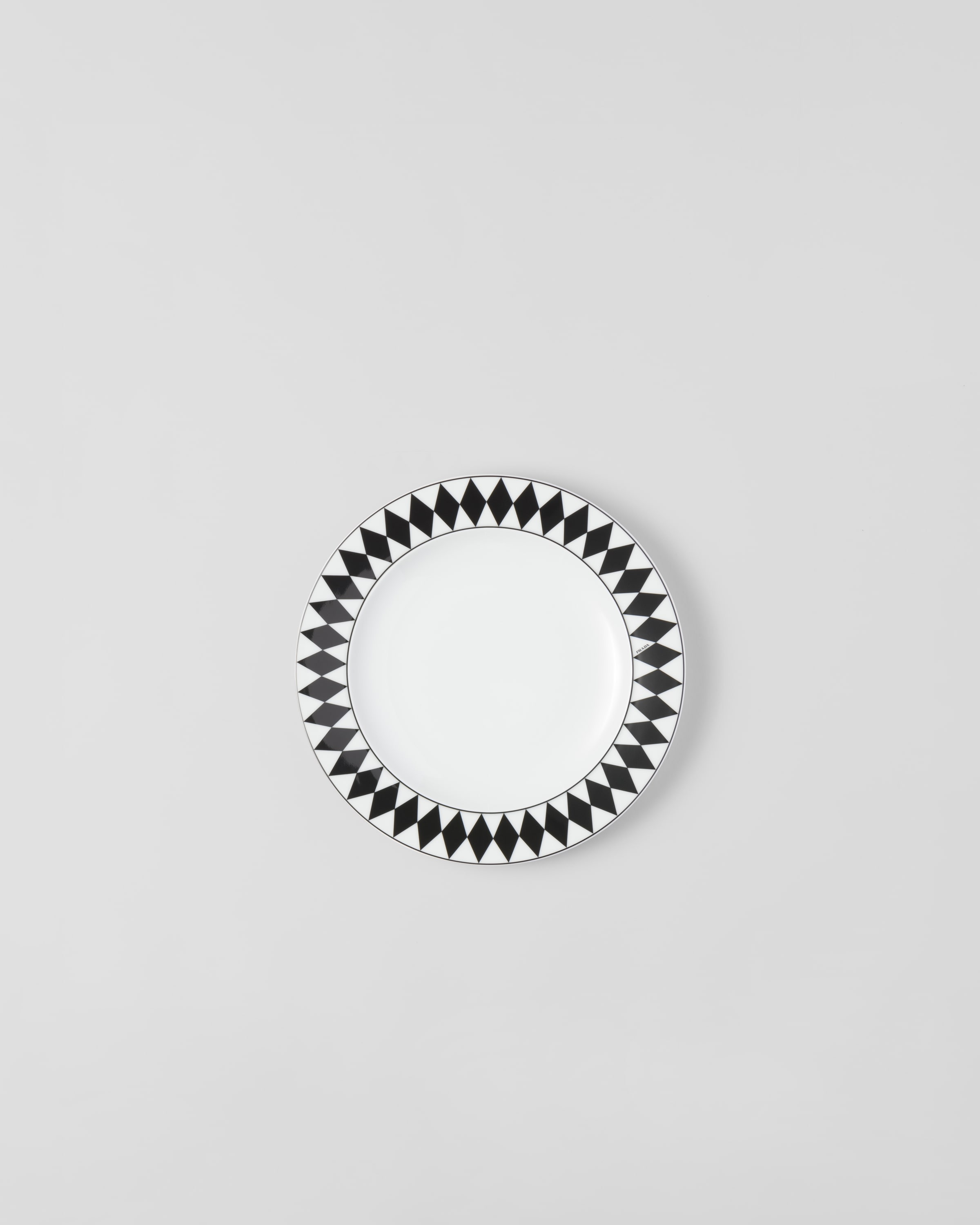 White/black Set Of Two Porcelain Dinner Plates - Checkerboard | PRADA