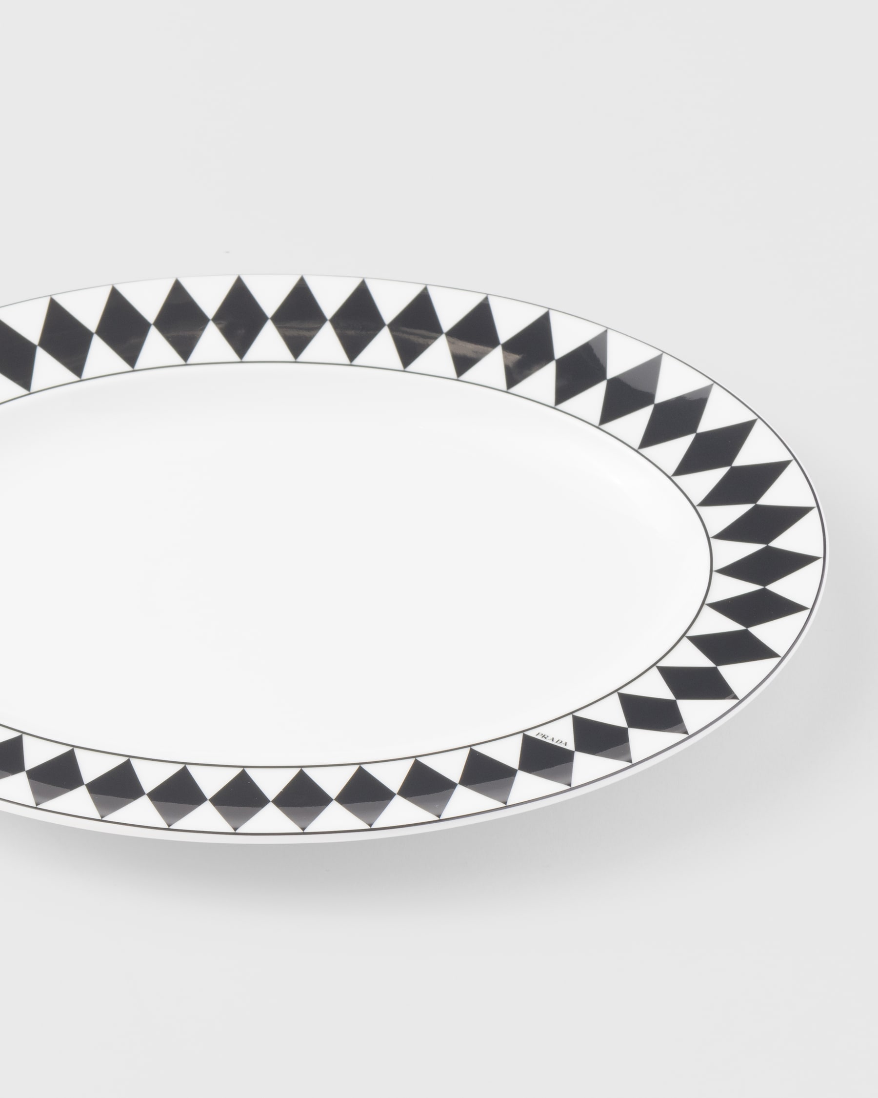 Trays And Table Accessories For Your Home | Prada